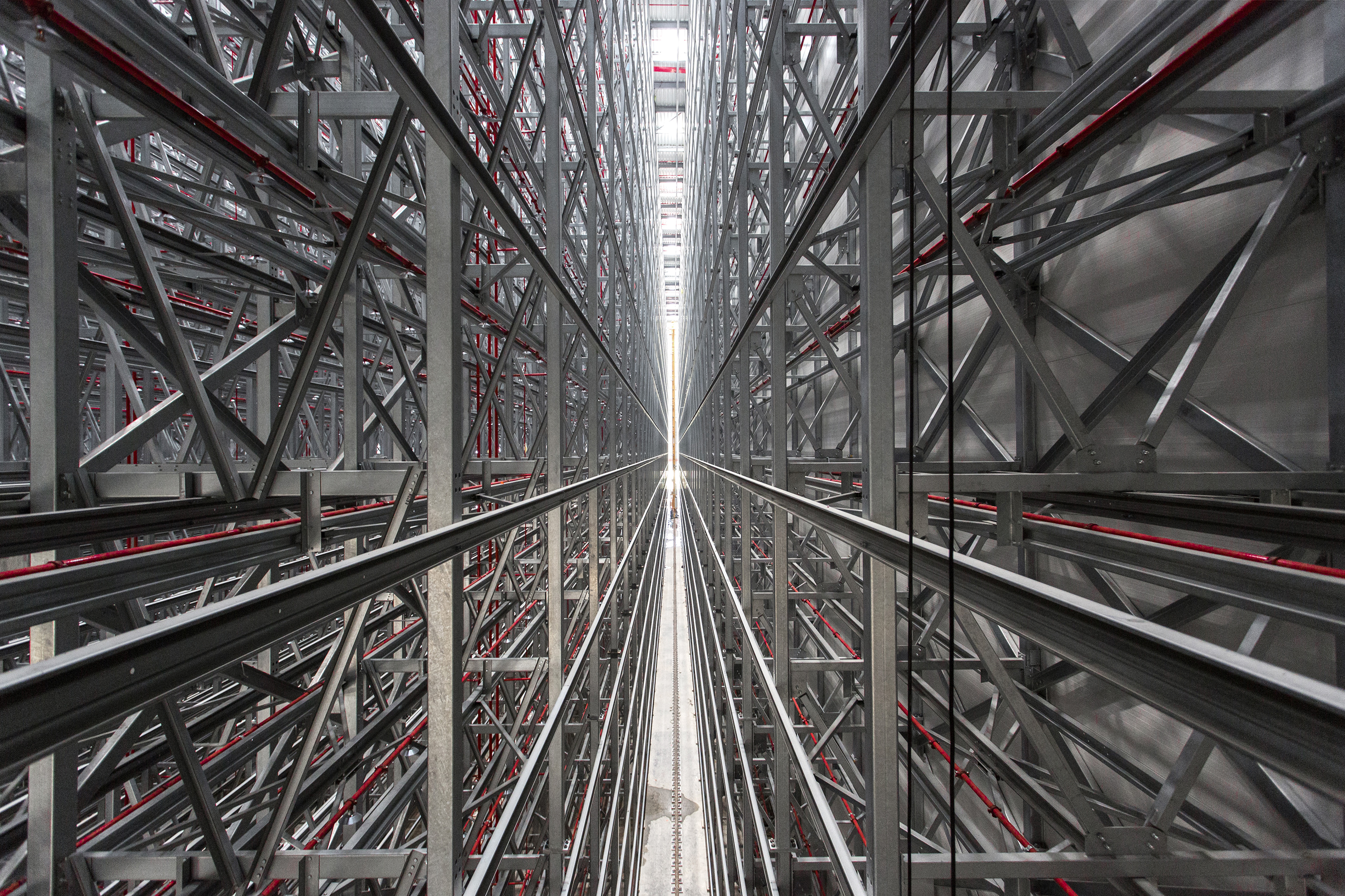 PYRONOVA: Fire protection for automated logistics, PYRONOVA IS Slovakia ...