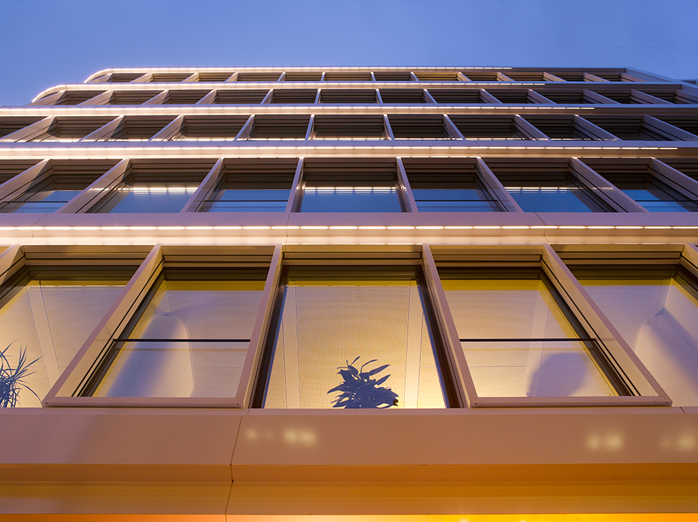 Lichtdesigner im Fokus: Peter List, LED Linear GmbH, Story - PresseBox