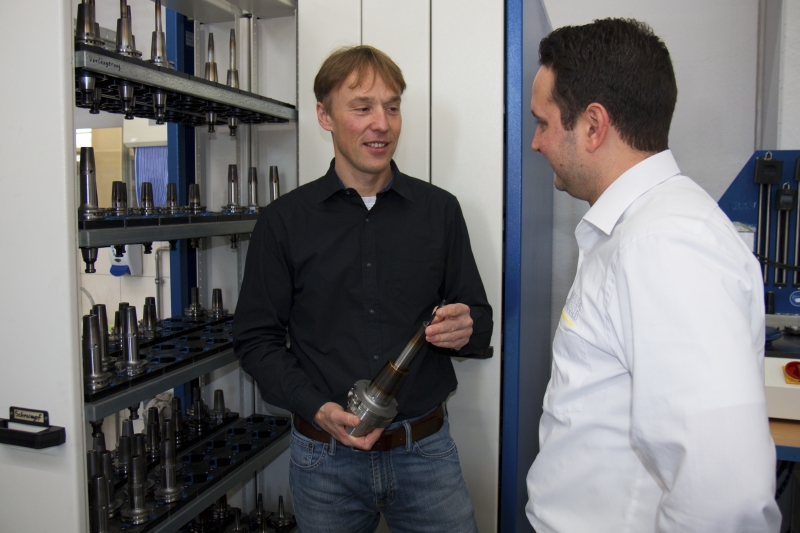 Flexibilität durch Standards, E. ZOLLER GmbH & Co. KG, Story - PresseBox
