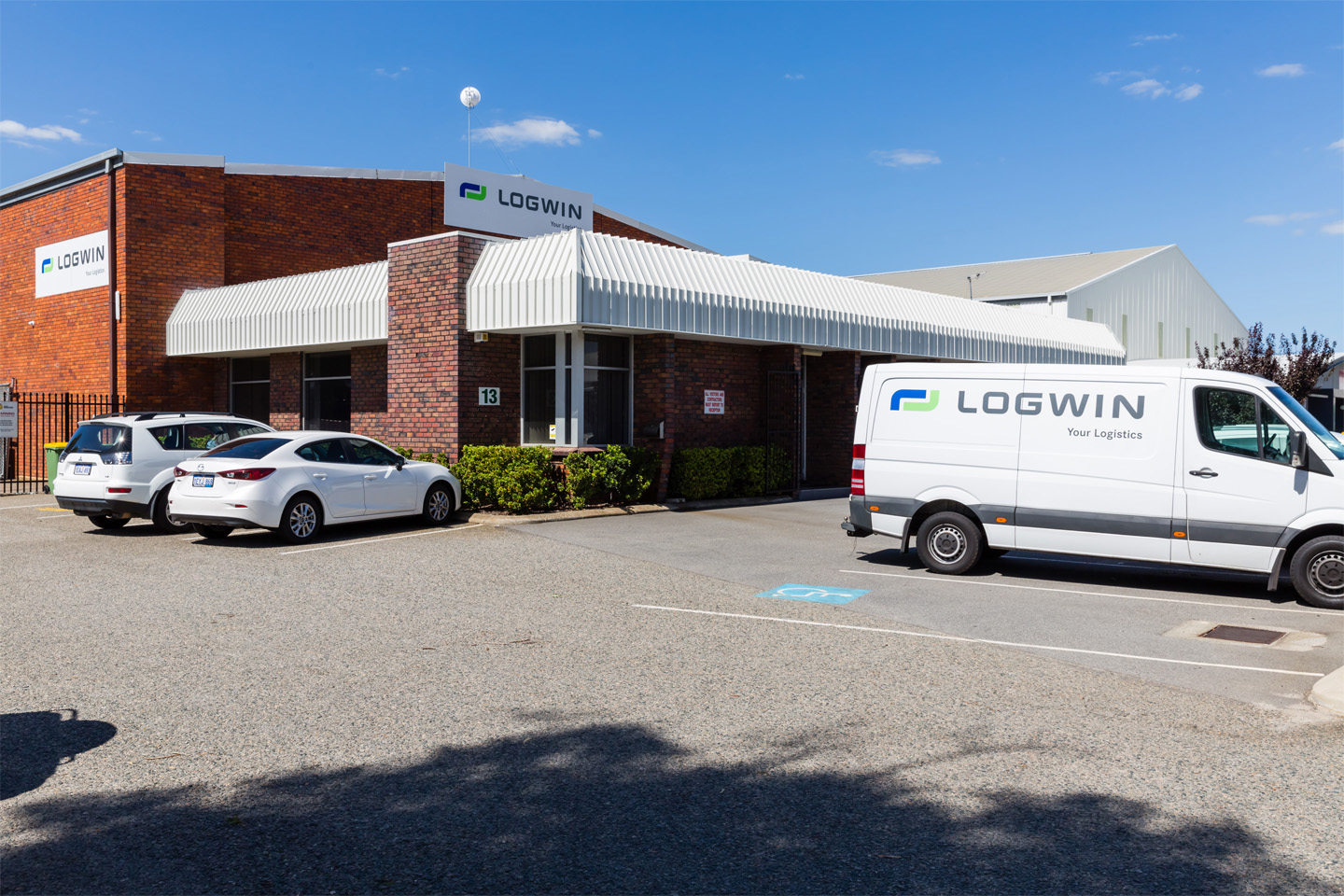 Logwin Air & Ocean Australia opens new logistics facility in Perth ...