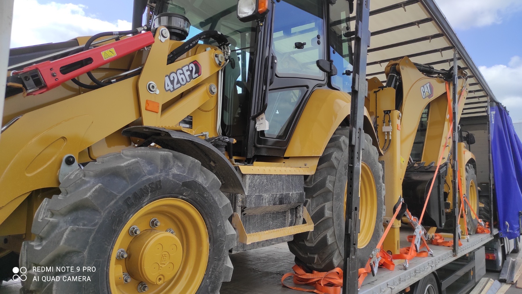 Transport von Maschinen und Ausrüstung von Belgien in die Ukraine ...