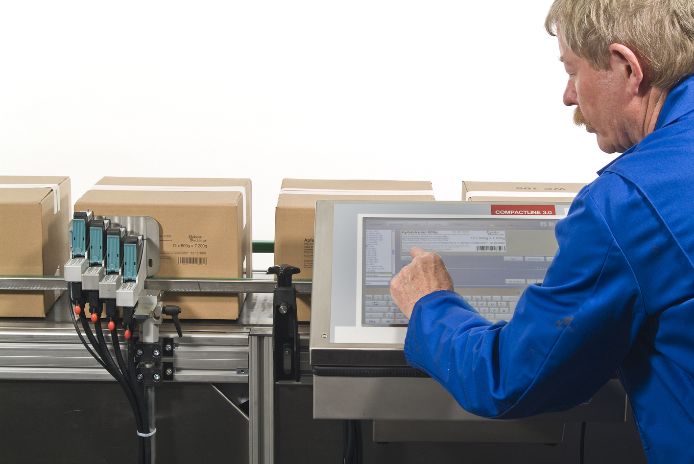 Informationen geschickt transportiert, Bluhm Systeme GmbH, Story ...