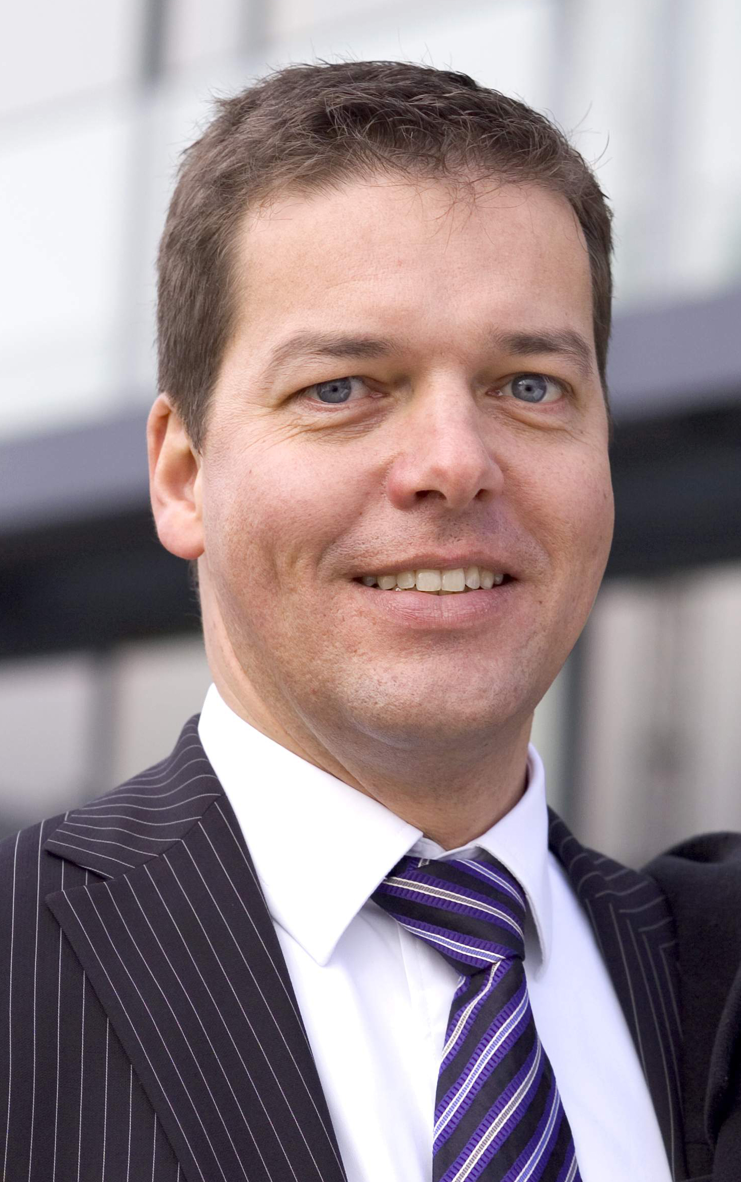 The Phone House eröffnet 200. Store in Deutschland, The Phone House ...