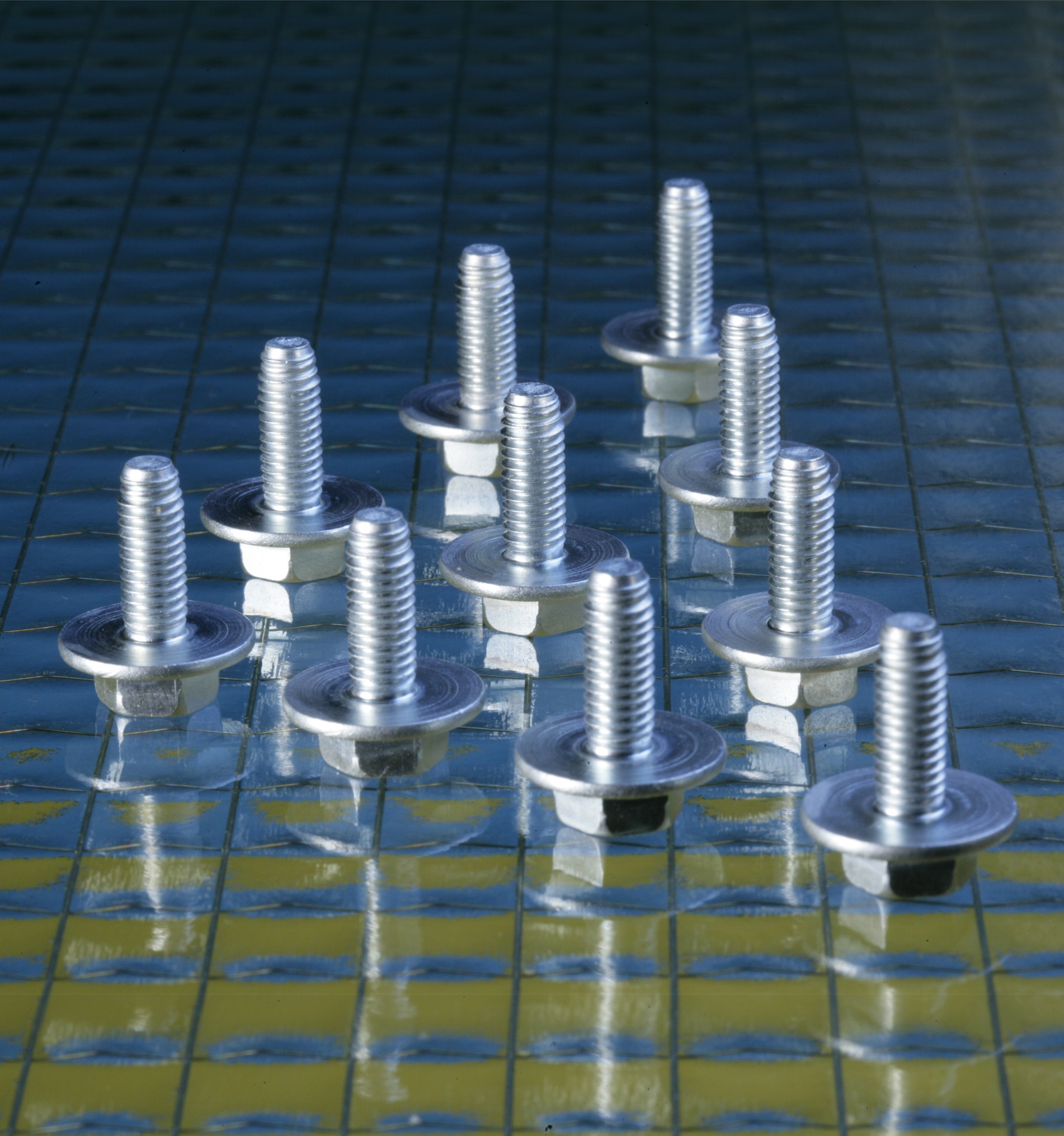 Fastener solves assembly problems and creates sustained savings, ARNOLD ...