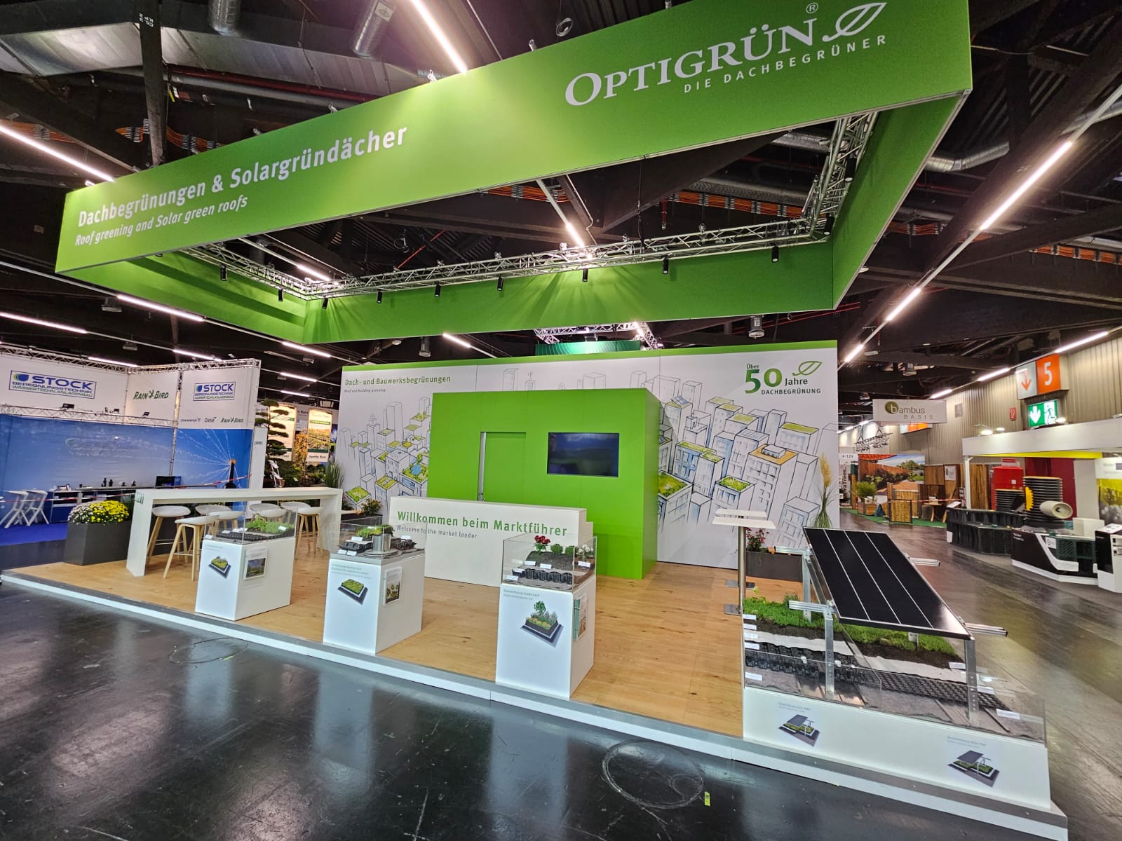 Innovationen für nachhaltiges Bauen im Fokus., Optigrün international ...