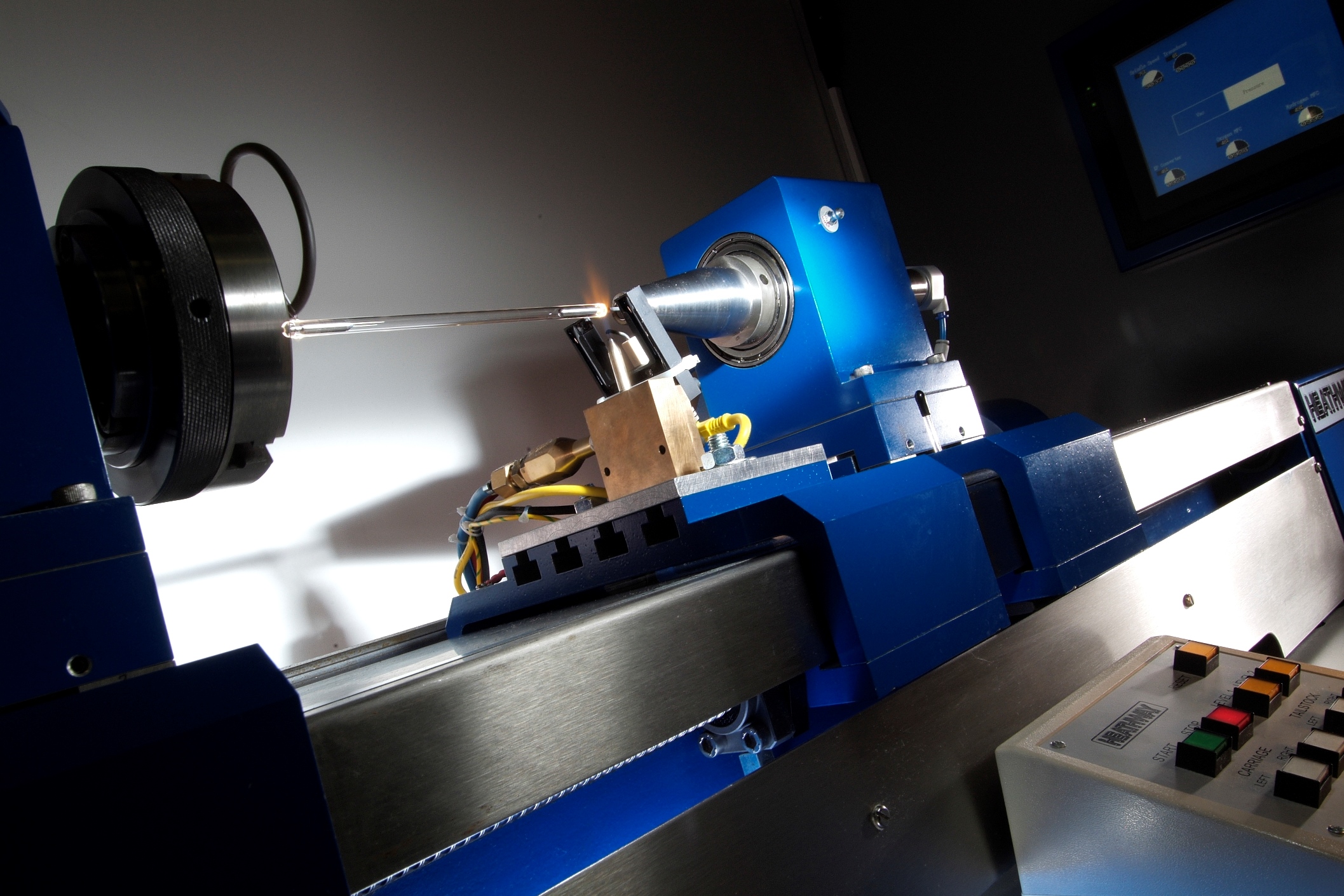 Heraeus Noblelight Gains Queen's Award For Enterprise In The Innovation ...