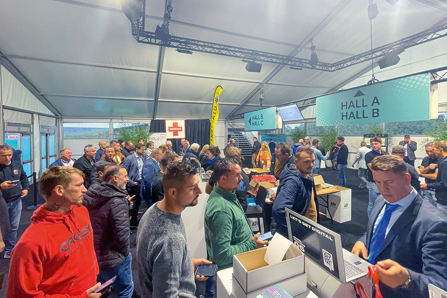 FLECK erstmals als Aussteller beim Belgian Roof Day in Brüssel, Fleck ...