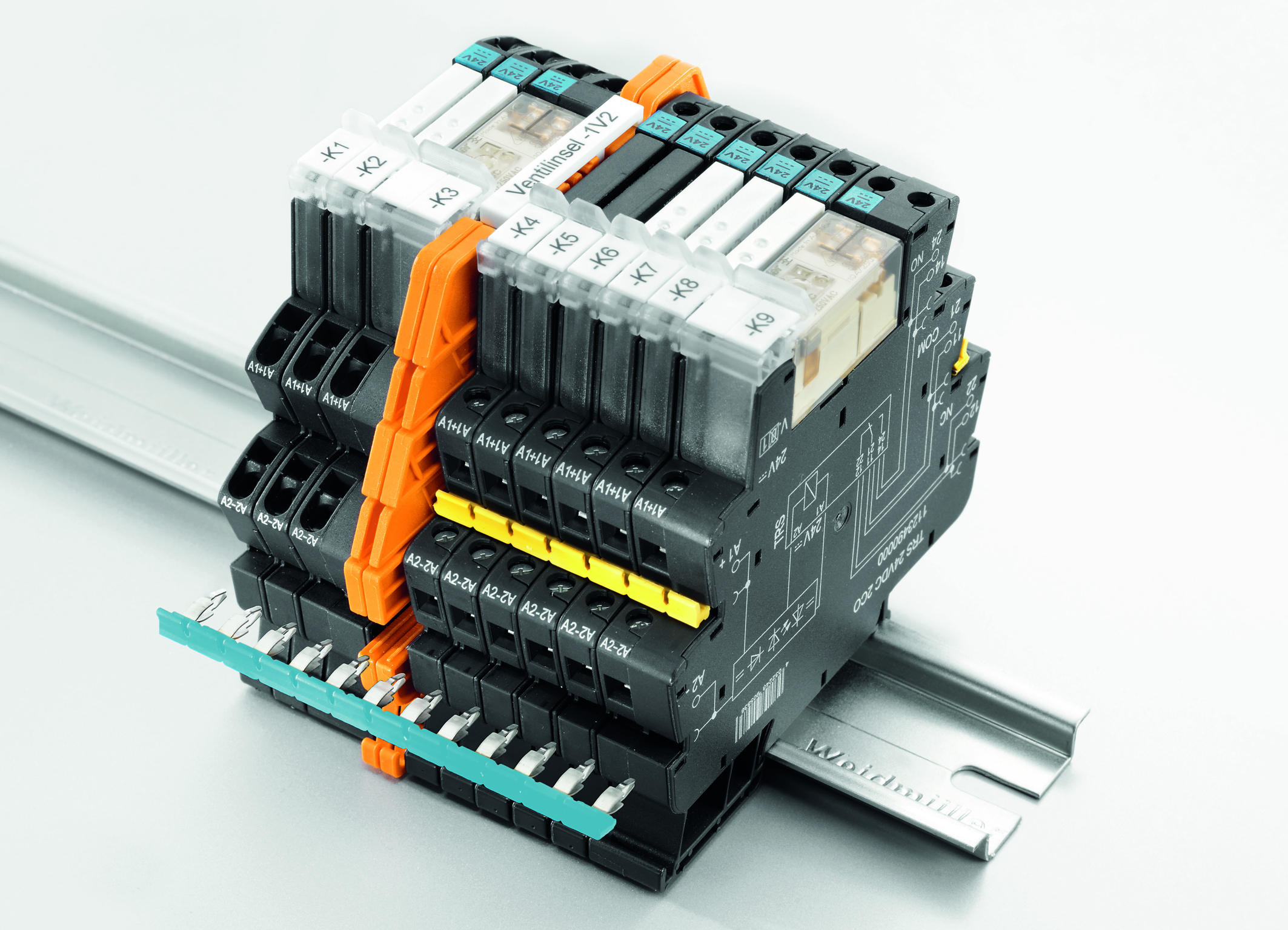 Weidmüller is presenting its new 'TERMSERIES variants' at the Hanover ...