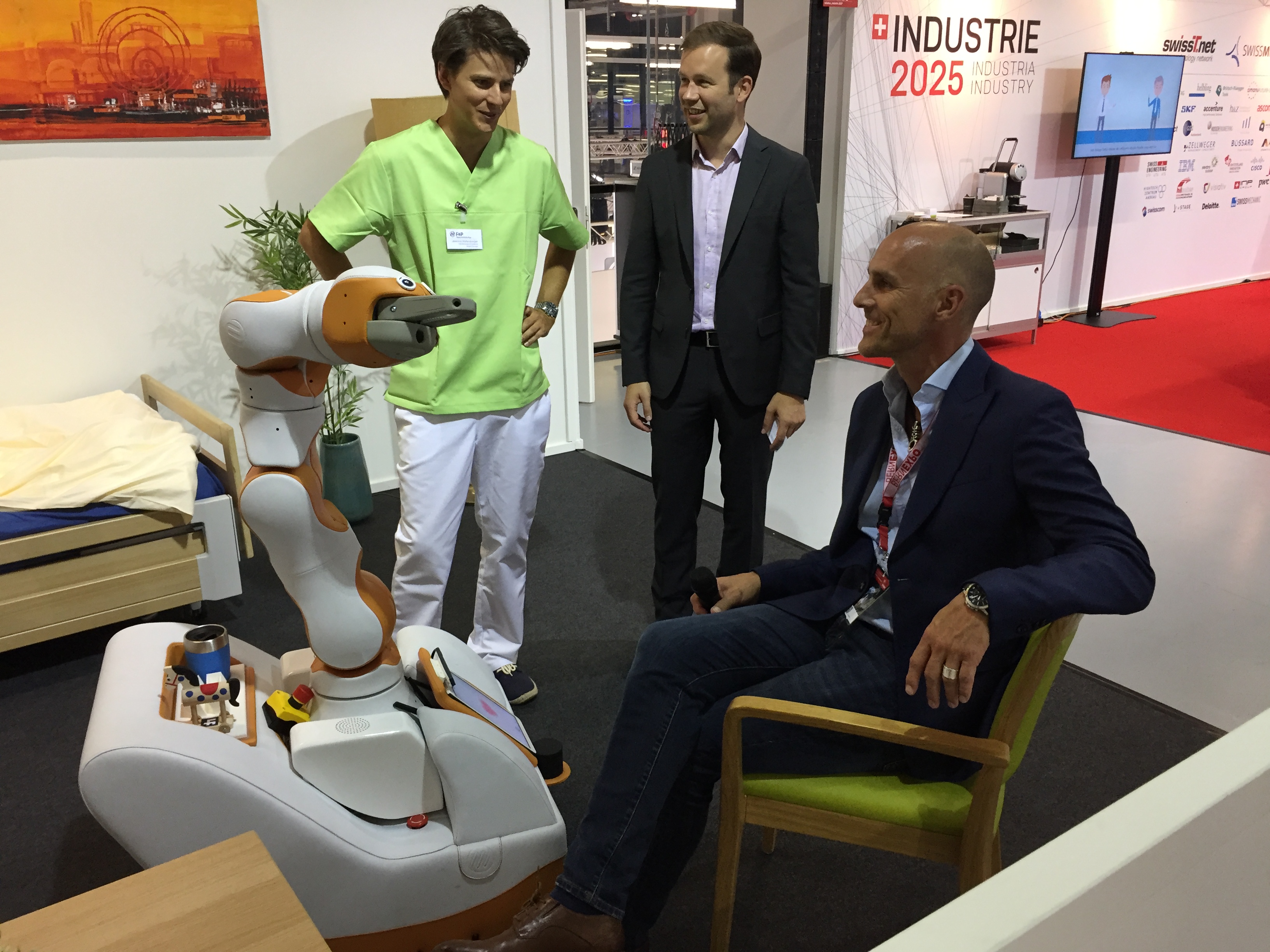 Pflegeroboter von F&P Robotics an der SINDEX, F&P Robotics AG, Story ...