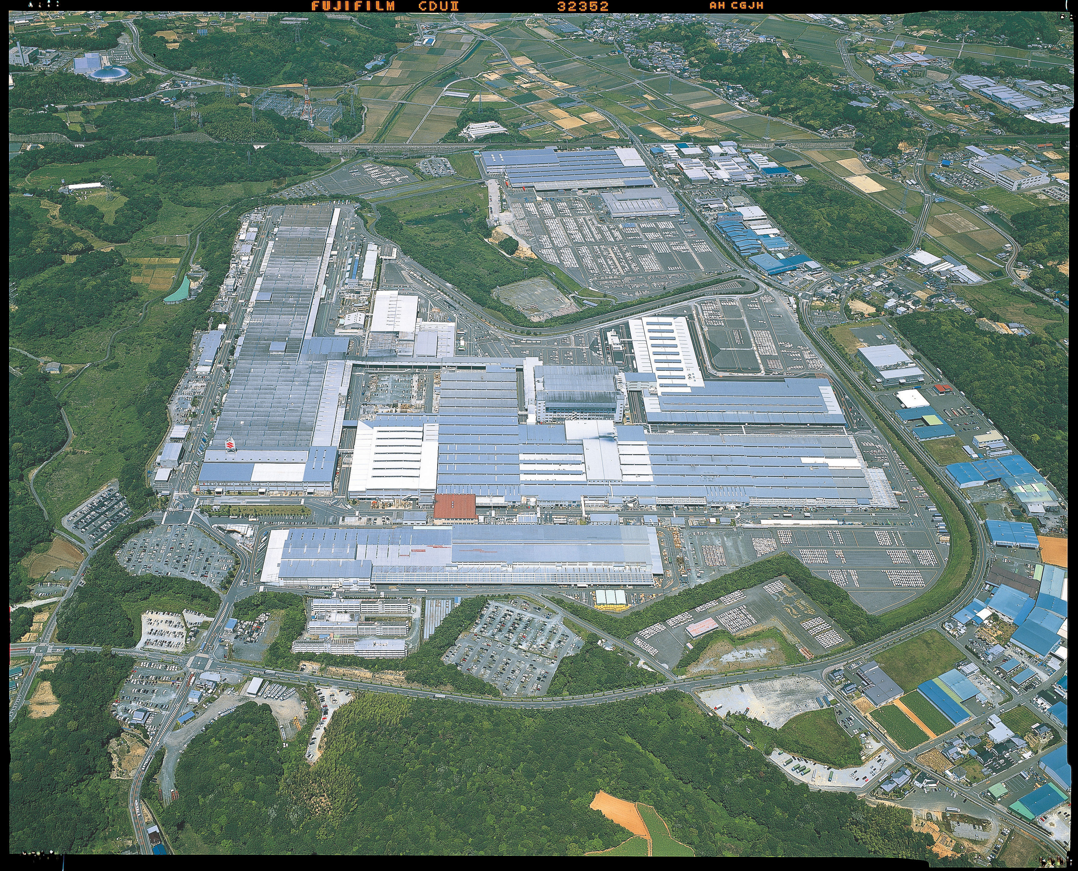 Suzuki produziert 20-millionstes Fahrzeug im japanischen Werk Kosai ...