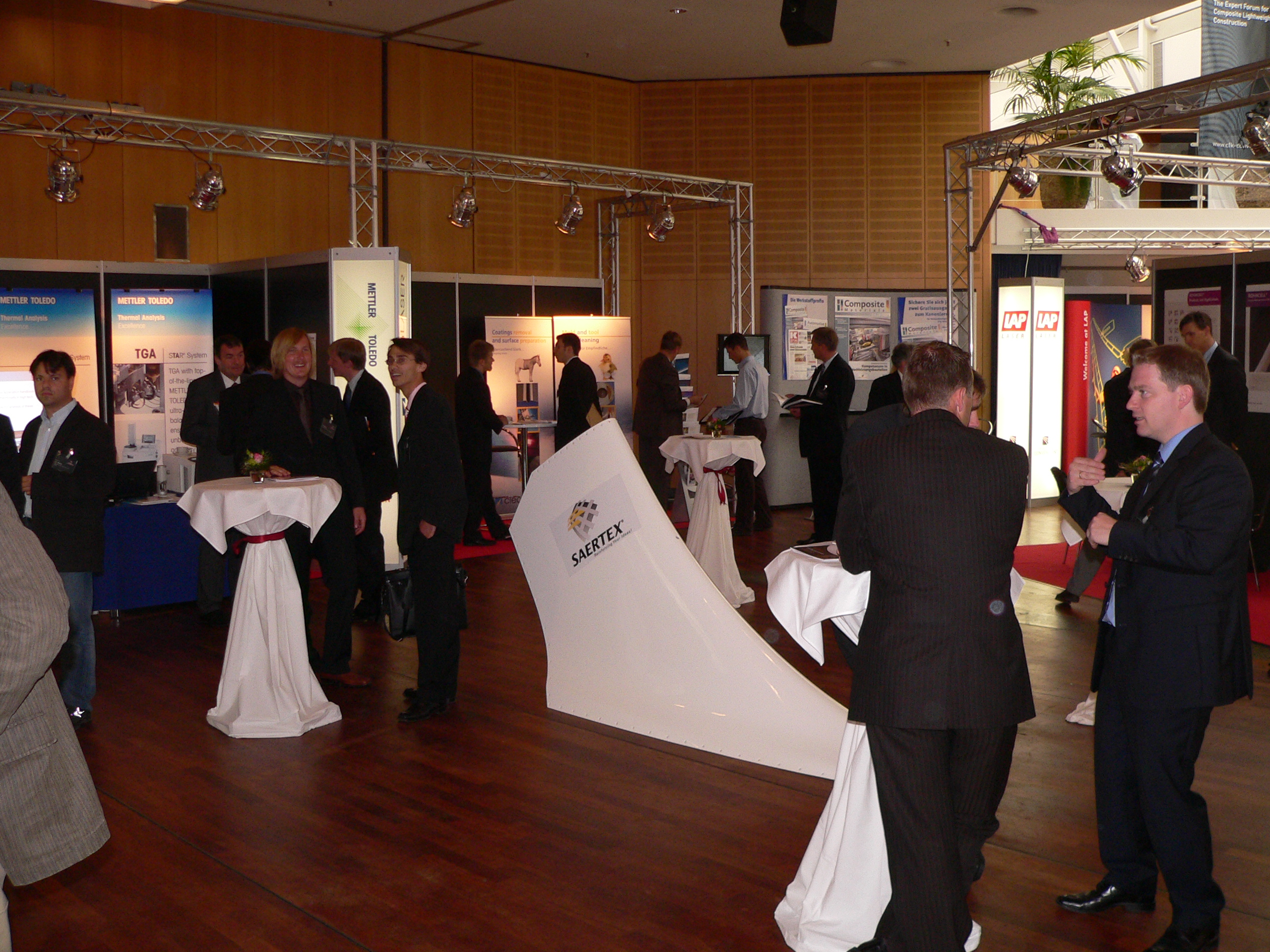 „XXL Composites - for Air, Land & Sea", CFK-Valley Stade Convention GbR ...