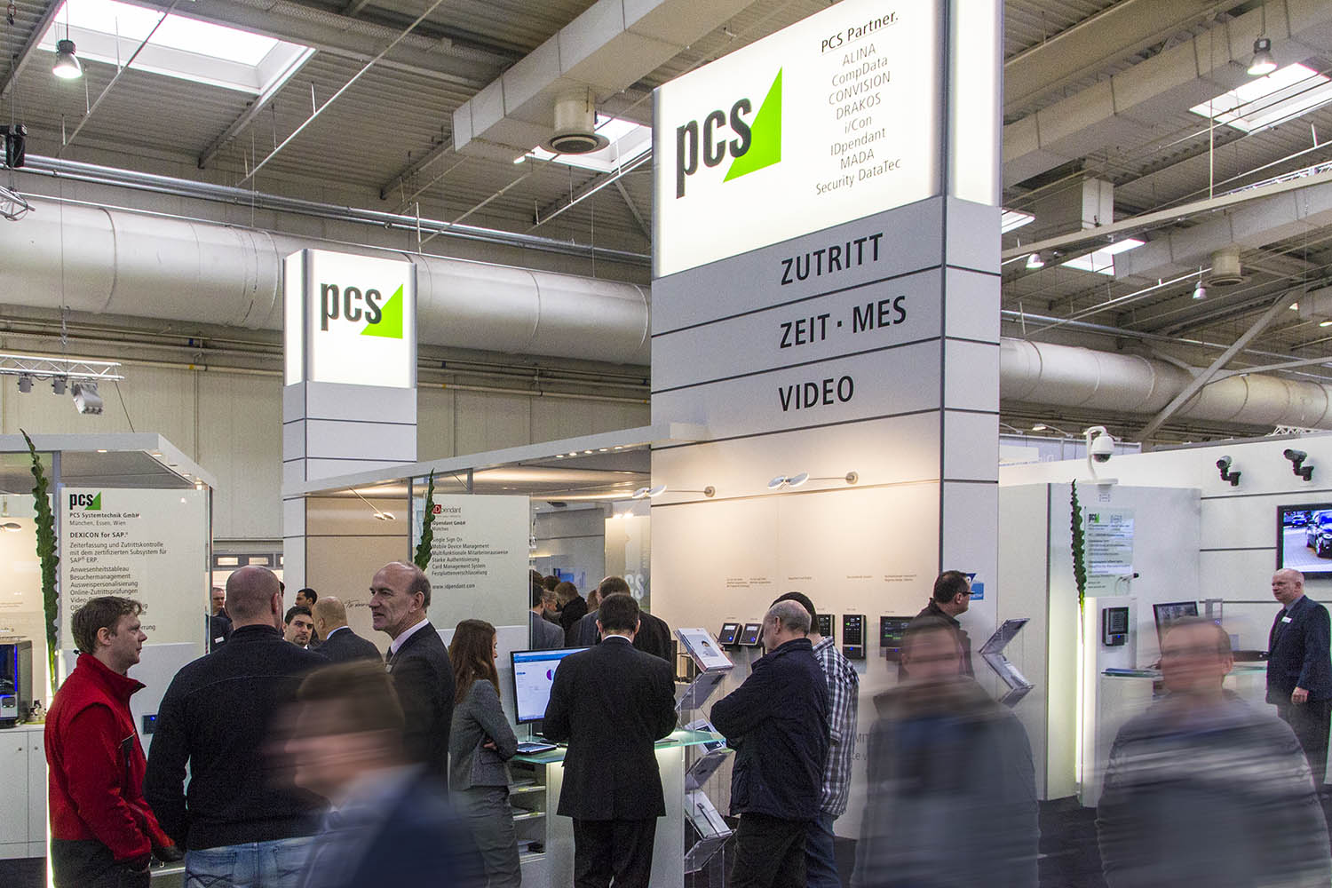 Neu: PCS bietet mit Janitor Zeiterfassung und Zutrittskontrolle voll ...