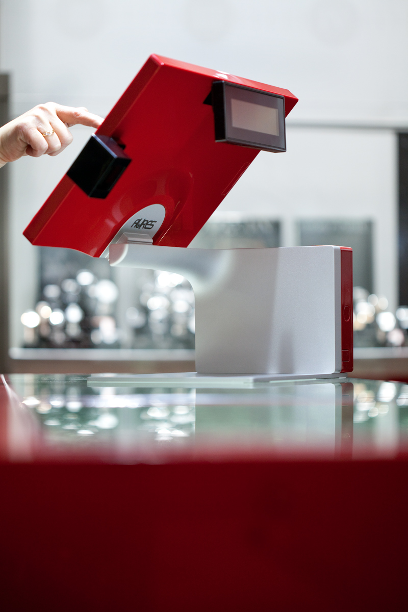 The THOM Europe Group upgrades its in-store IT equipment with AURES ...