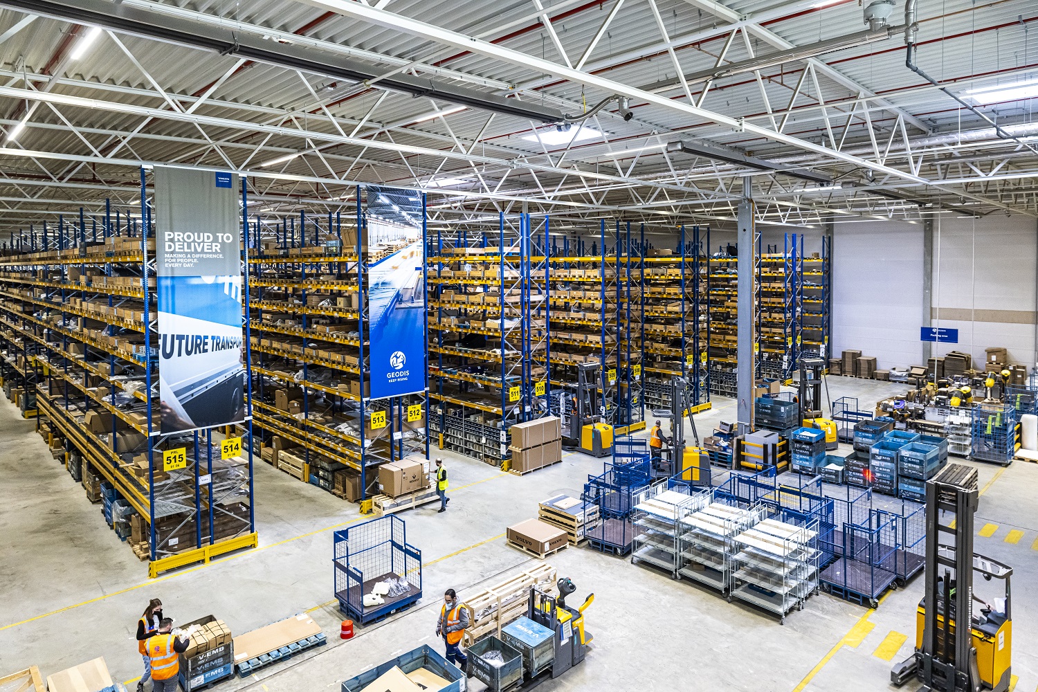 Volvo Group eröffnet neues Zentrallager in Malsfeld, Volvo Group Trucks ...