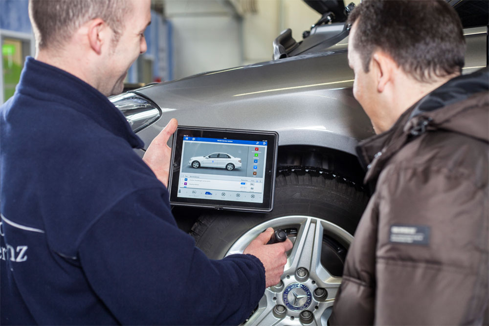 Der Mobile Service Advisor im Autohaus Bald AG, proaxia consulting ...