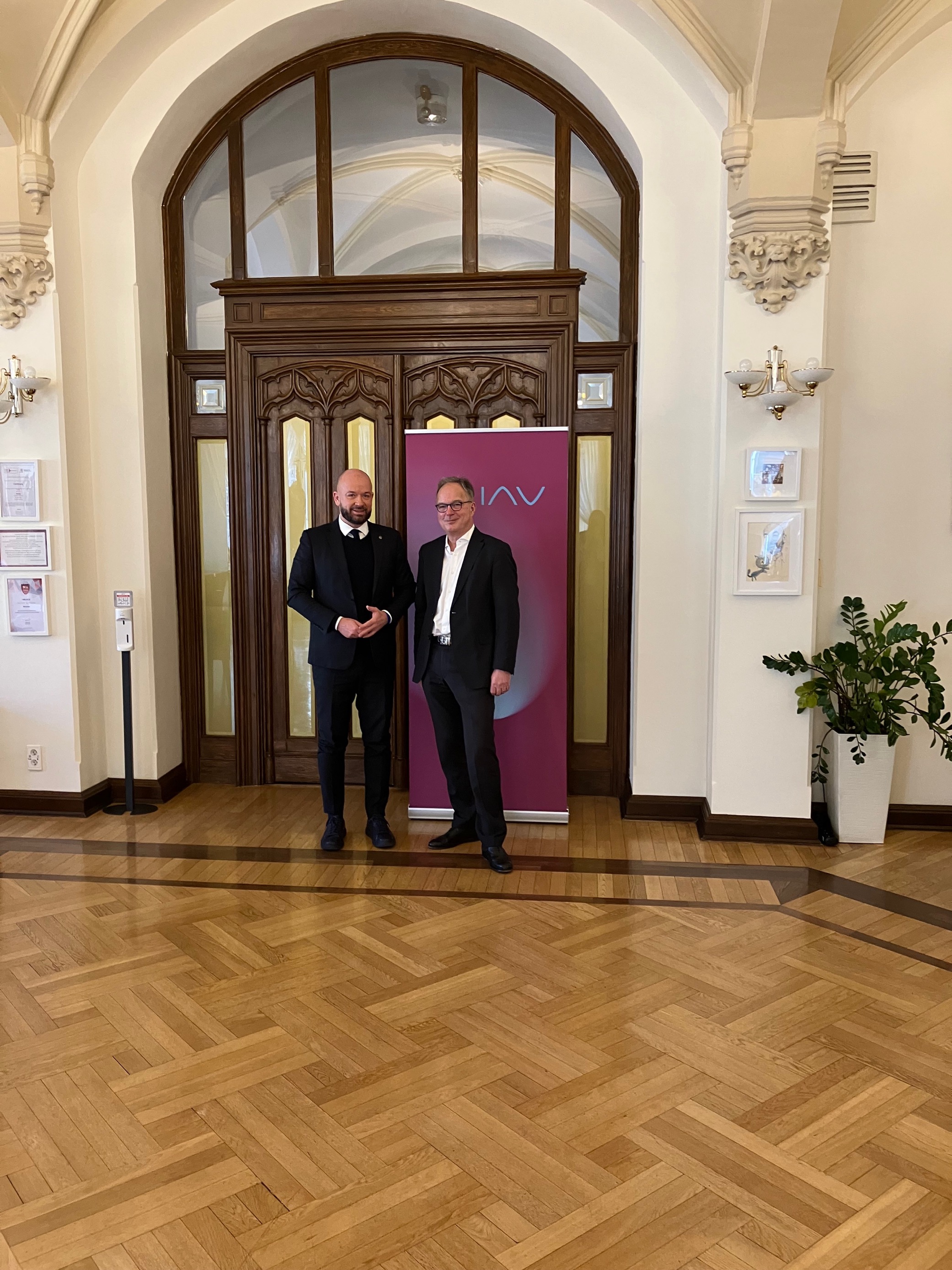 „Innovation liegt hier in der Luft“, IAV GmbH Ingenieurgesellschaft ...