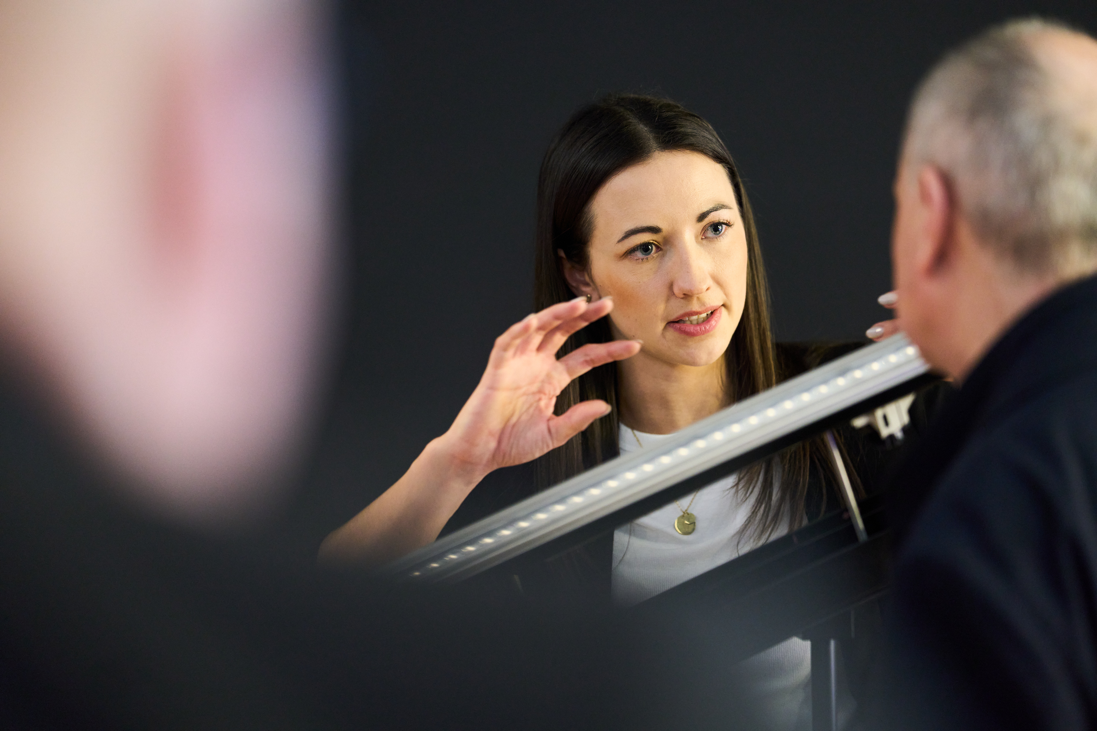 Innovationen erleben - TRILUX auf der EuroShop und Light + Building ...