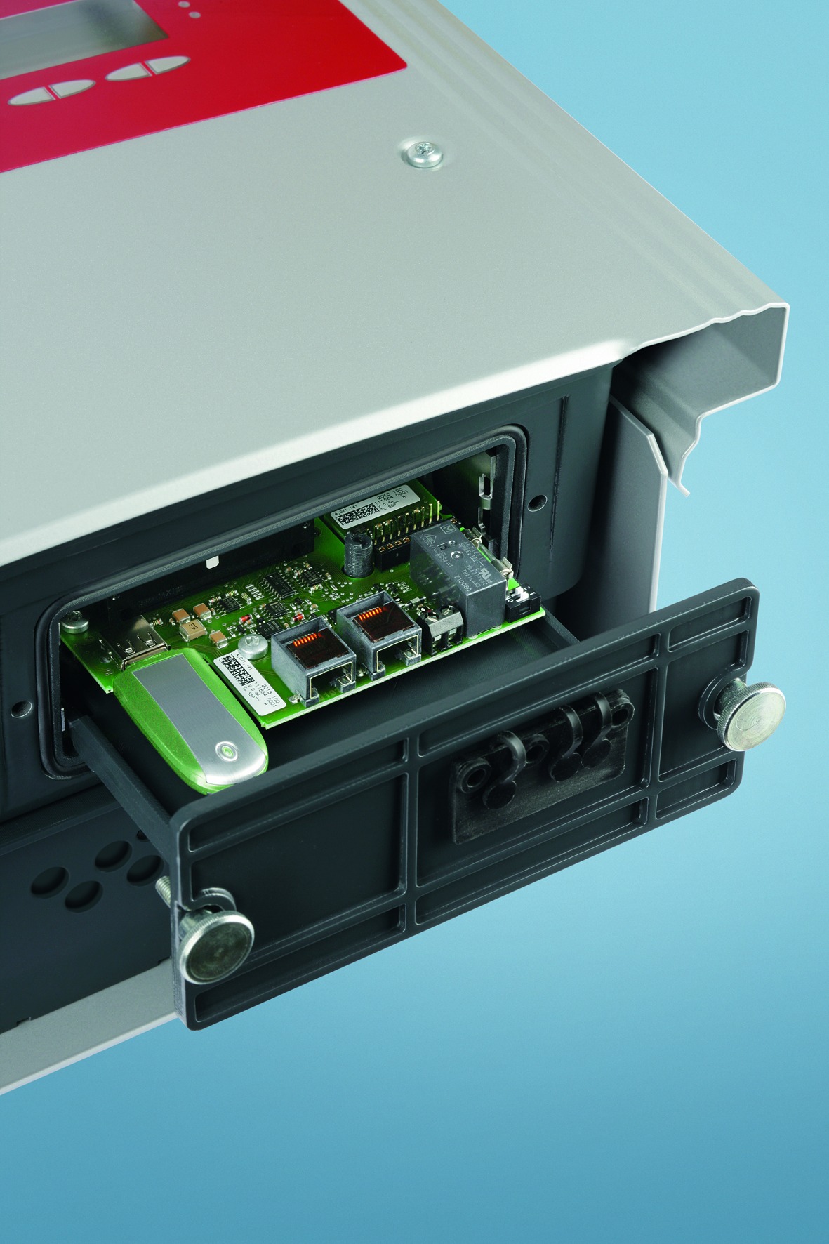 Quality leader Fronius comes out with the first transformerless ...