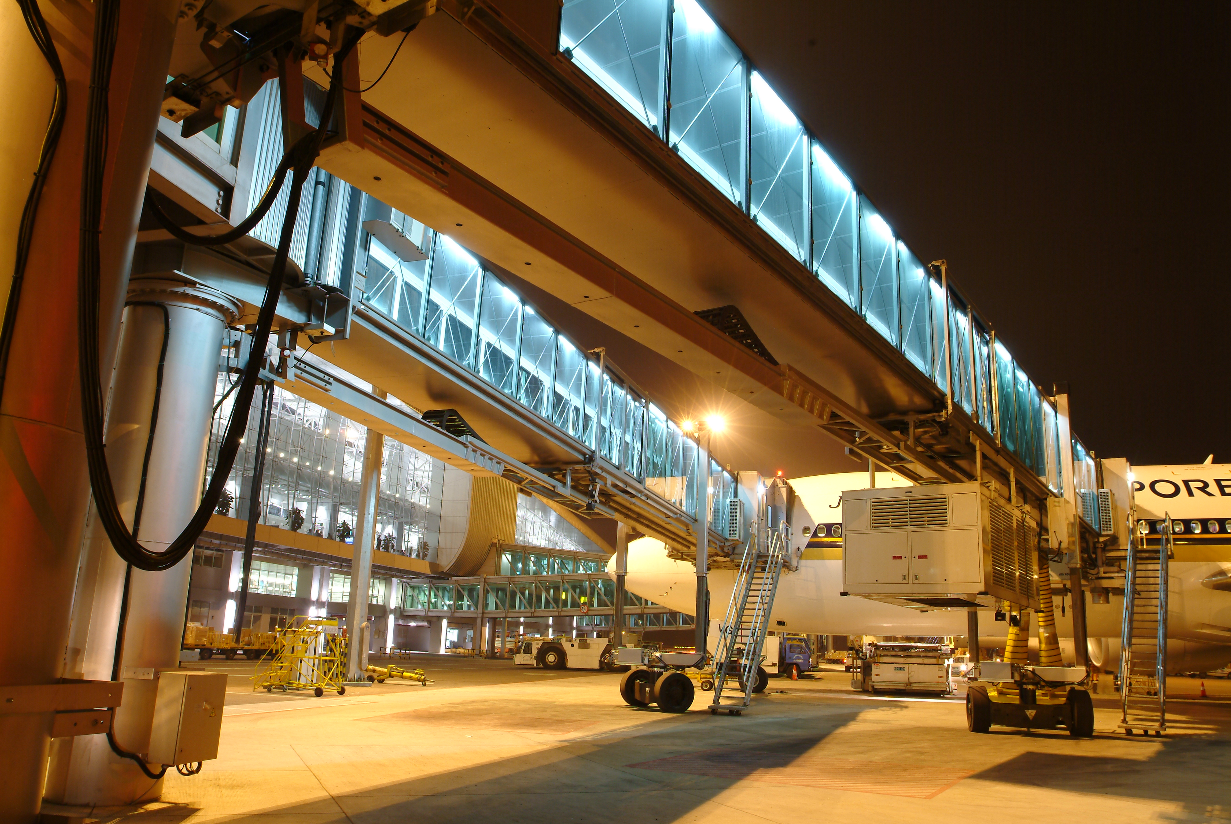 "Die Wissenschaft des Ankommens": thyssenkrupp Airport Solutions lädt zum Expertengespräch auf ...
