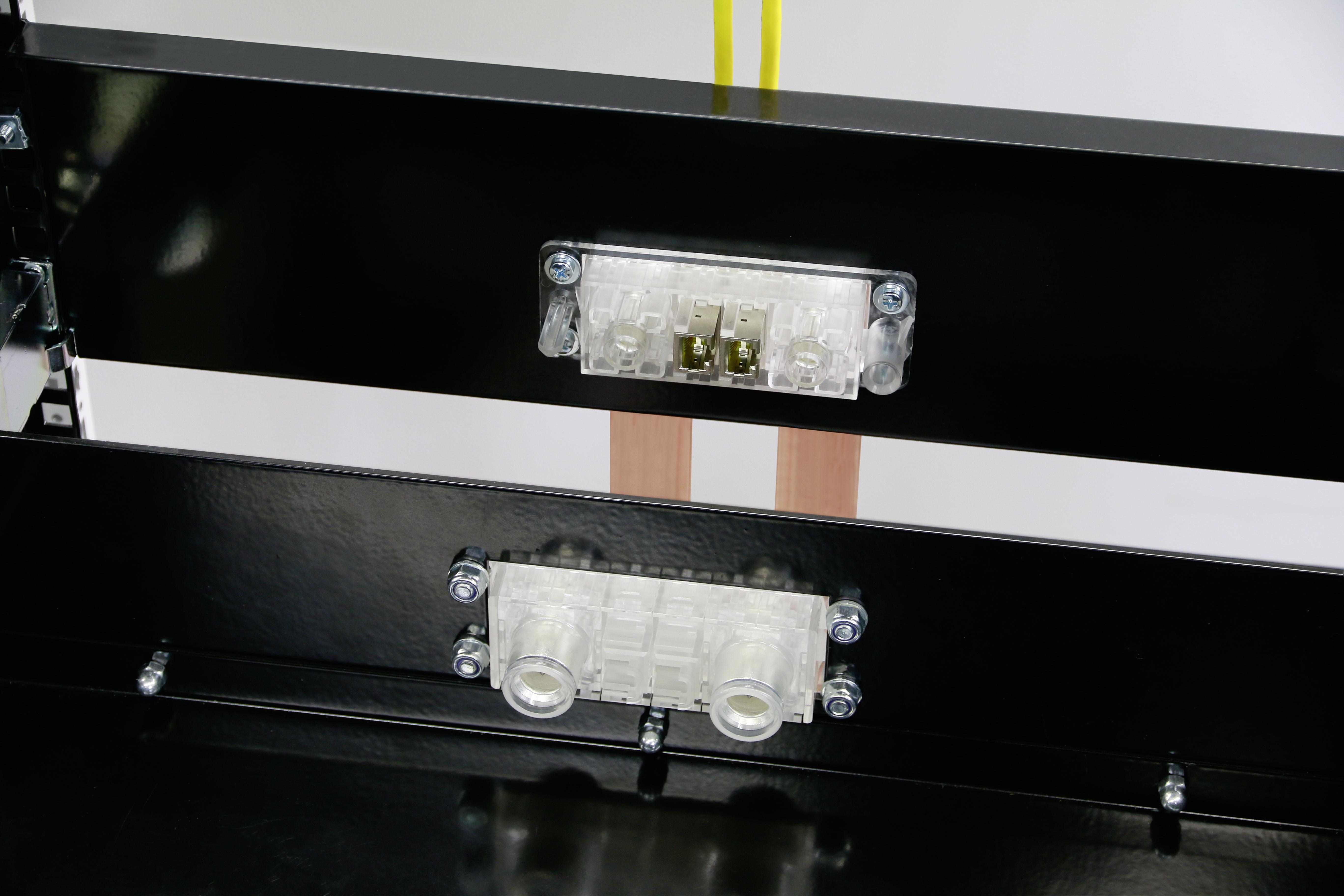 Leistungsfähige Verbindungen für den modularen Maschinenbau, HARTING Stiftung & Co. KG, Story ...