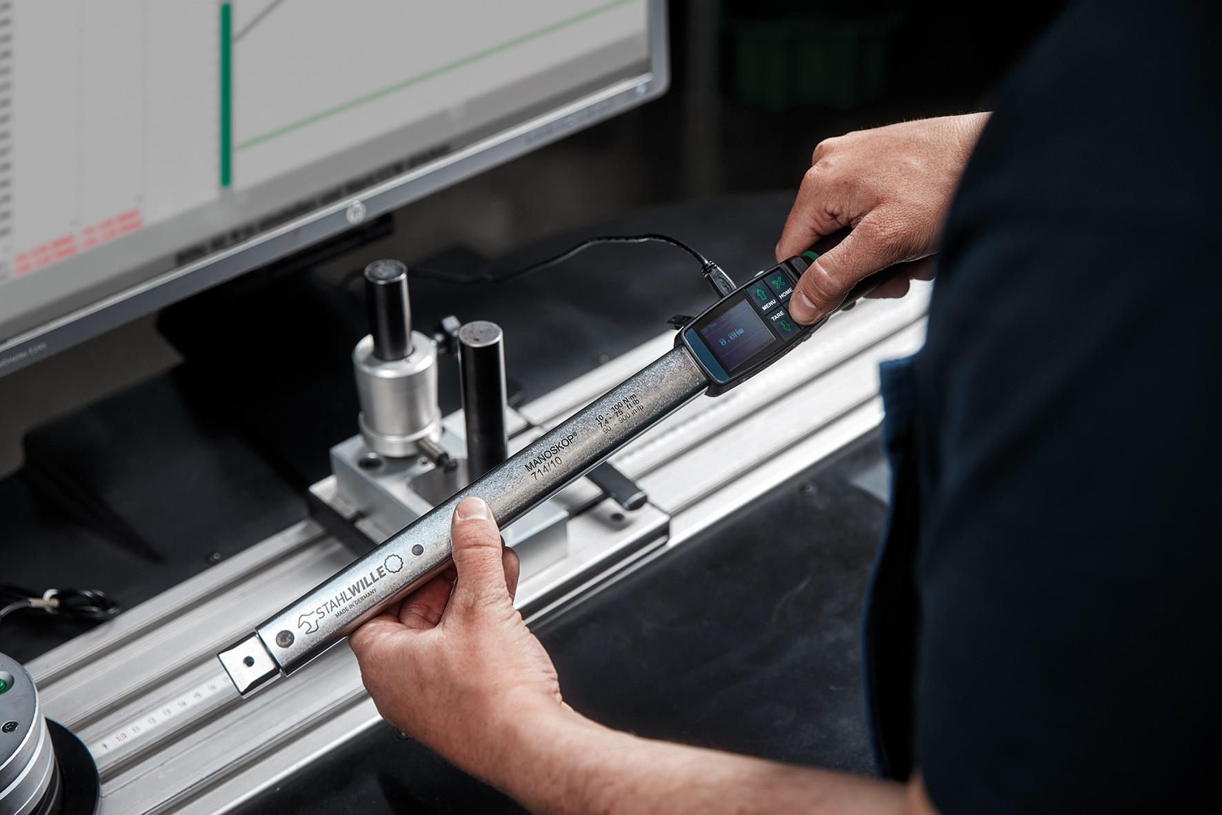 Lohnt sich eine eigene Kalibrieranlage?, STAHLWILLE Eduard Wille GmbH ...