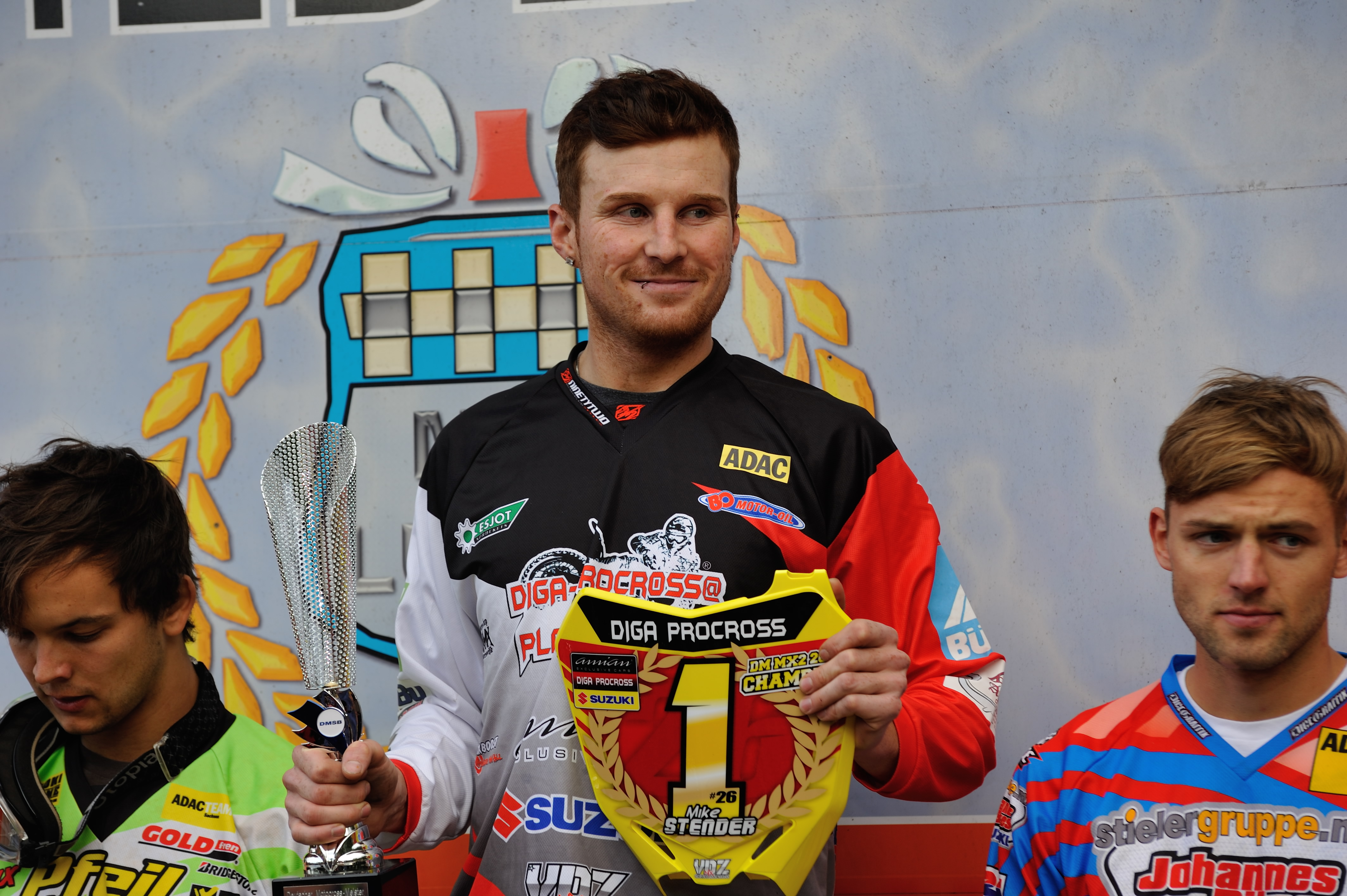 Mike Stender MX2-Meister auf Suzuki, SUZUKI Deutschland GMBH, Story ...