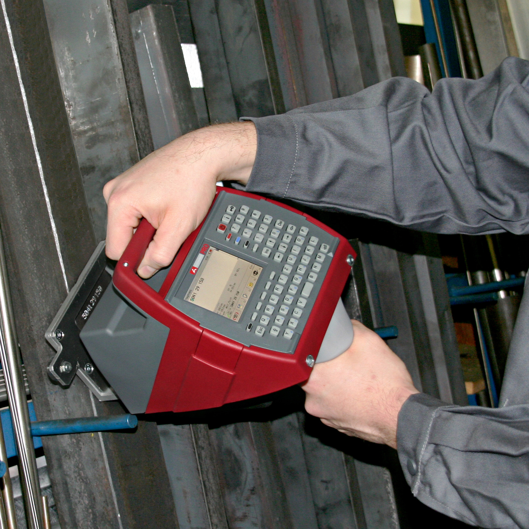 Neues Handmarkiersystem FlyMarker ® PRO, MARKATOR Manfred Borries GmbH ...