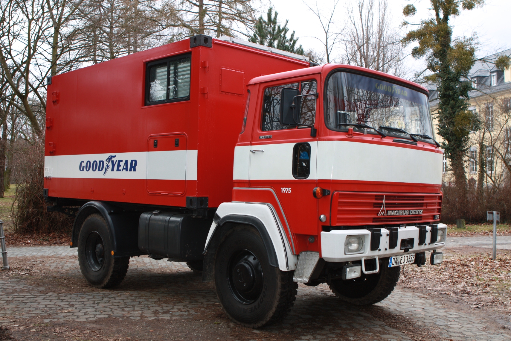 "Mit der Feuerwehr um die Welt!", Goodyear Germany GmbH, Story - PresseBox
