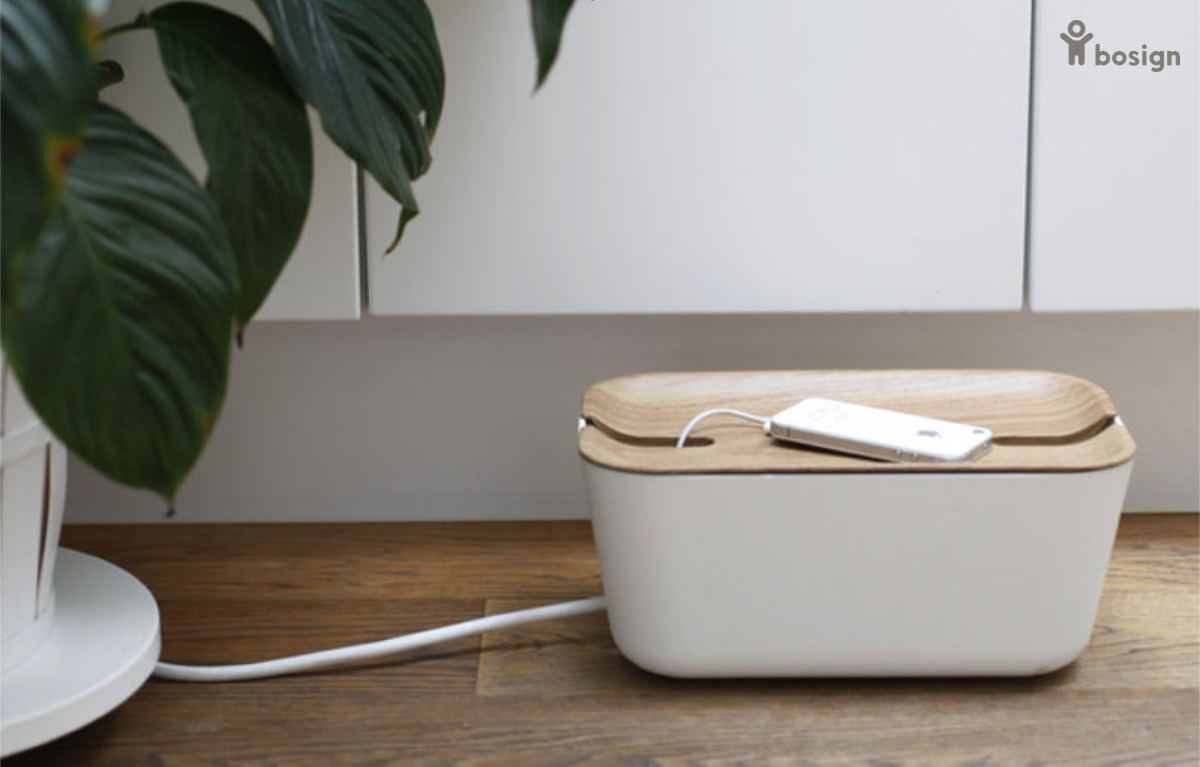 Kabel verbinden – und liegen gern im Weg, BTS Business Trading Shops ...