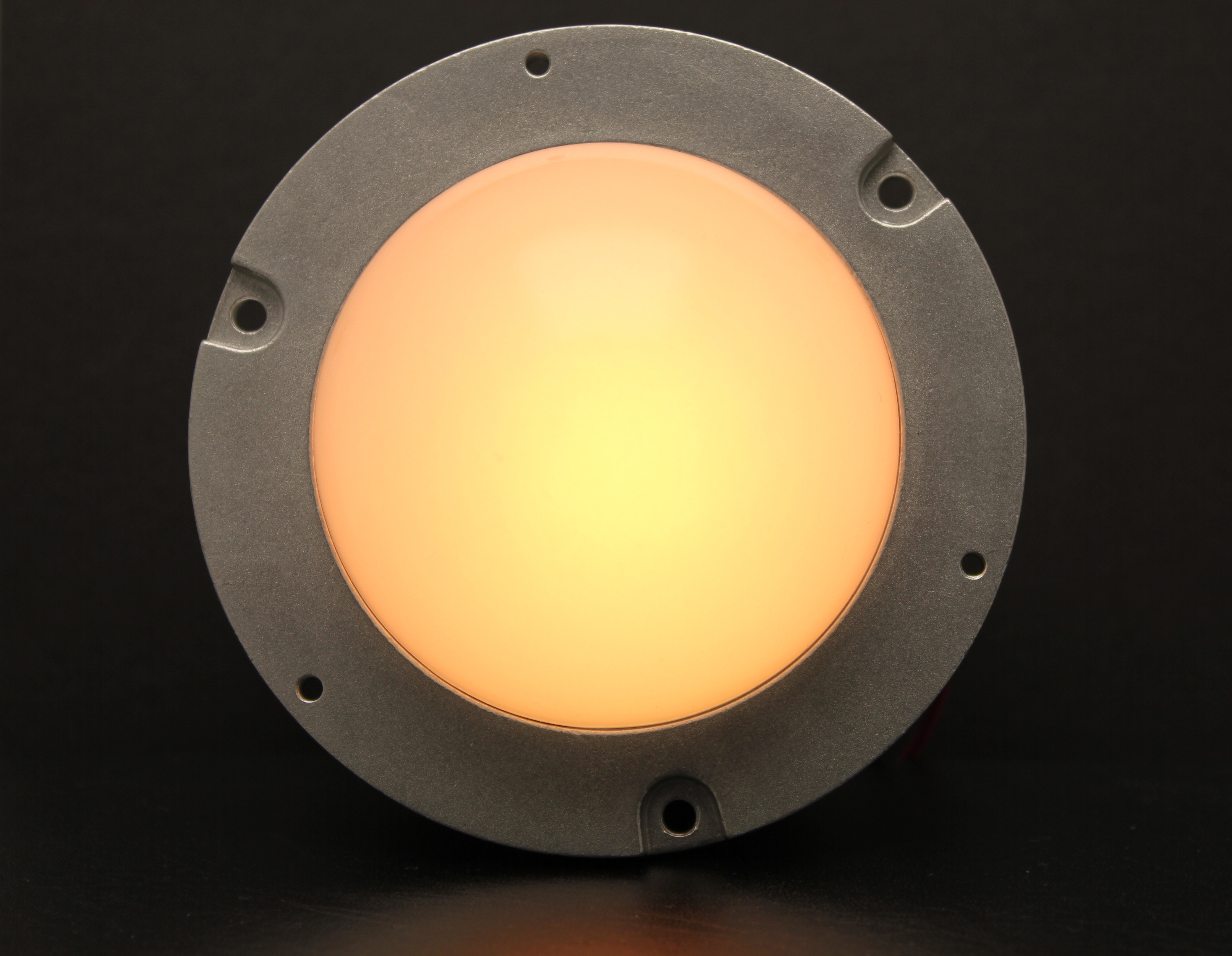 LMH2 Modul von Cree simuliert Sonnenuntergang, MSC Technologies GmbH ...
