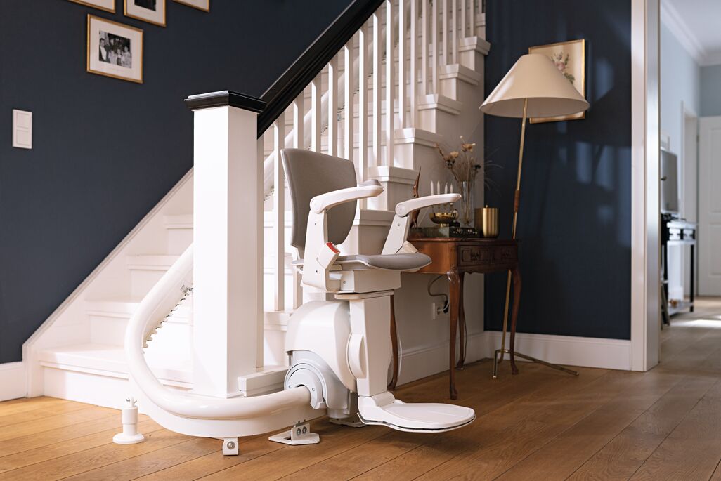 Ein Stück Freiheit behalten - mit dem Lifta Treppenlift, Lifta GmbH, Story - PresseBox
