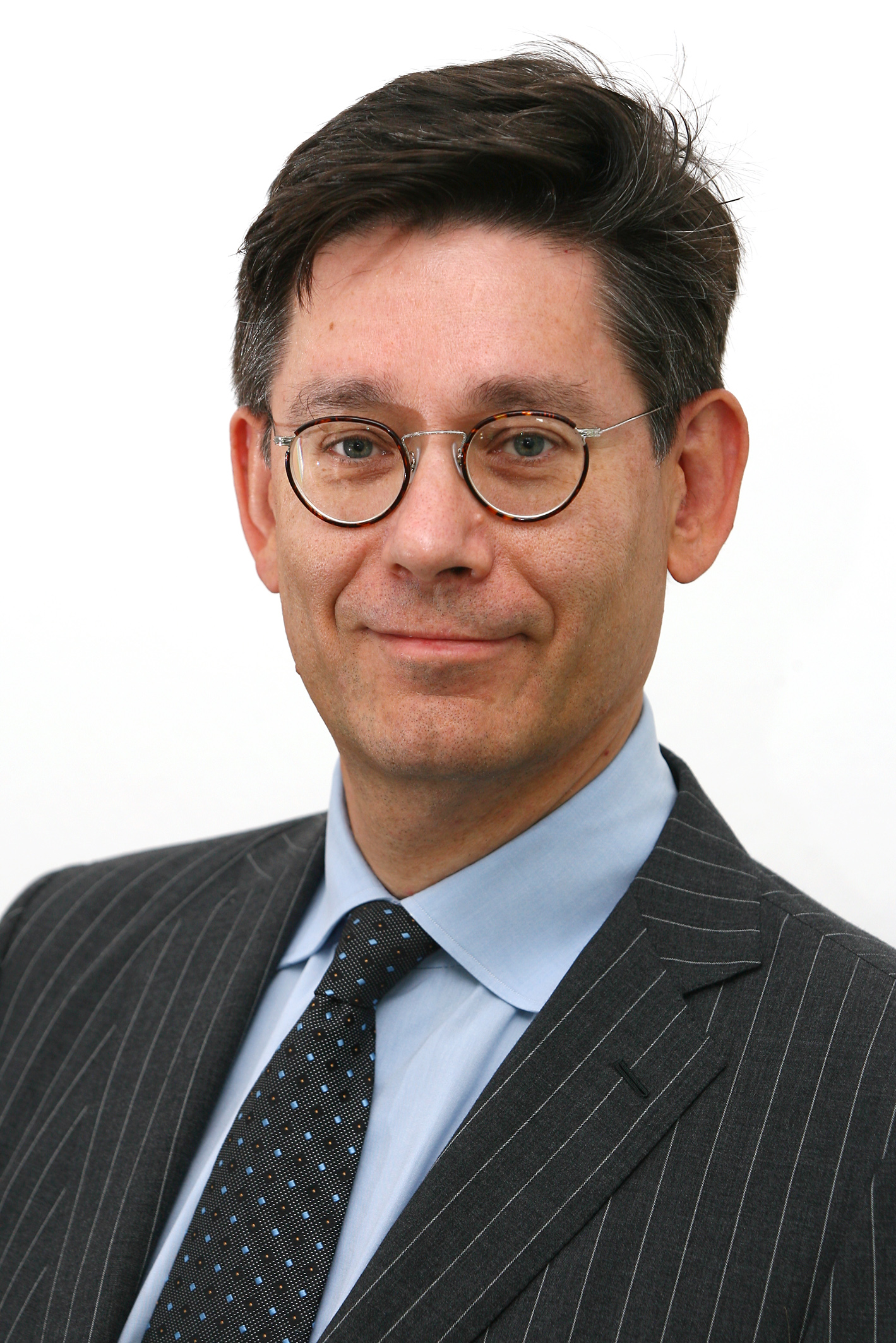 Dr. Hans-Peter Bach ist neuer Präsident der IHK Darmstadt, Industrie ...