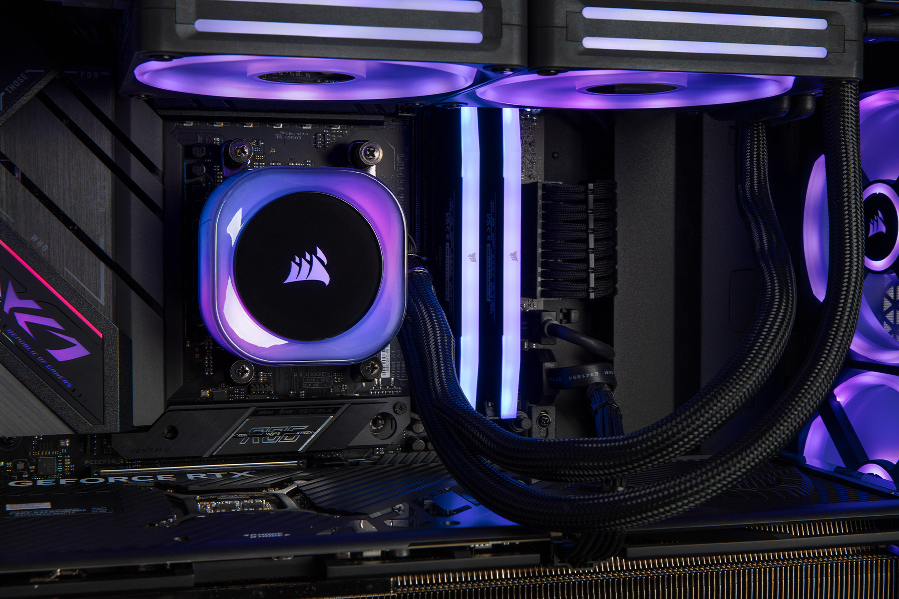 Der perfekte PC für League of Legends: Edition von MIFCOM und Agurin ...