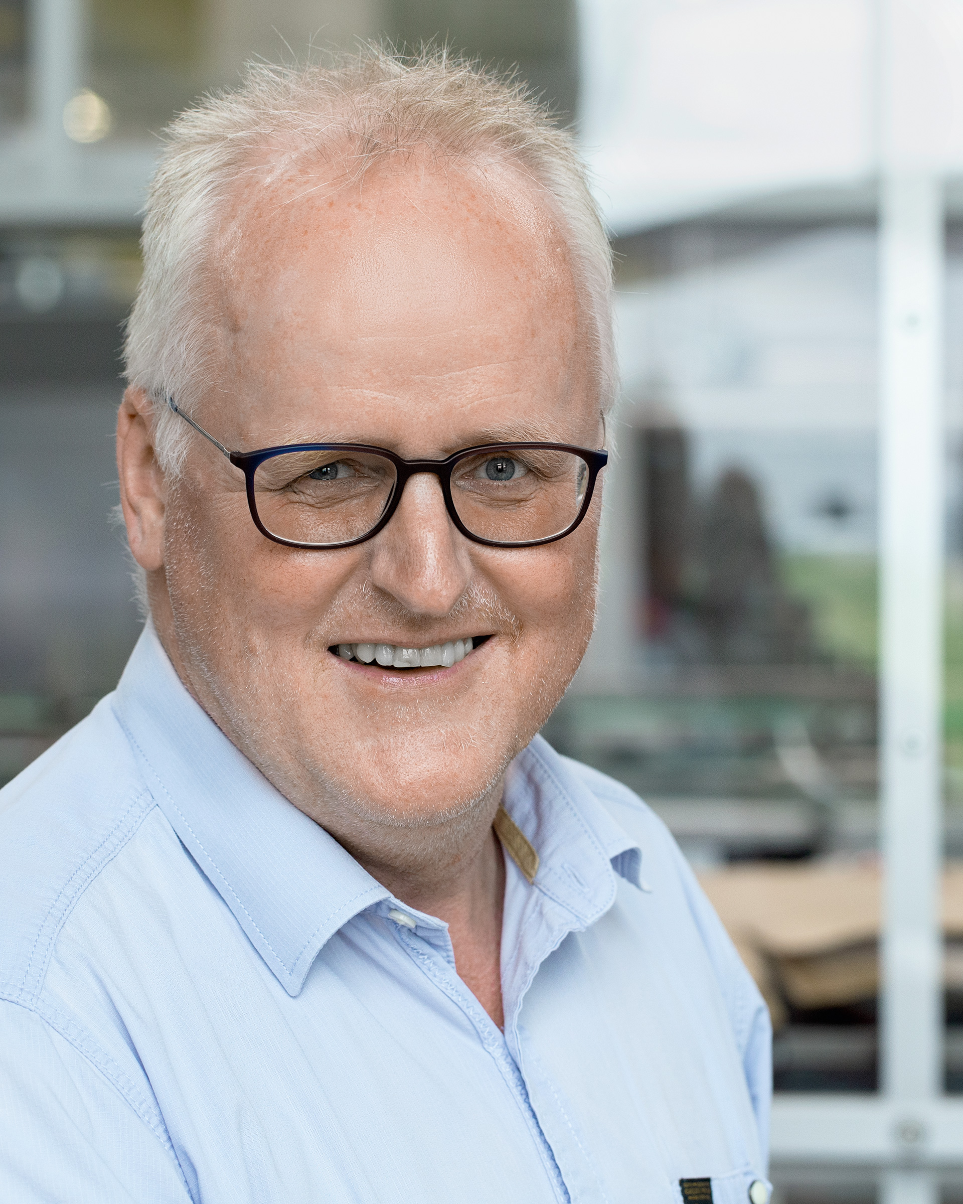 A multitude of packaging options: KHS presents flexible packer for cans ...