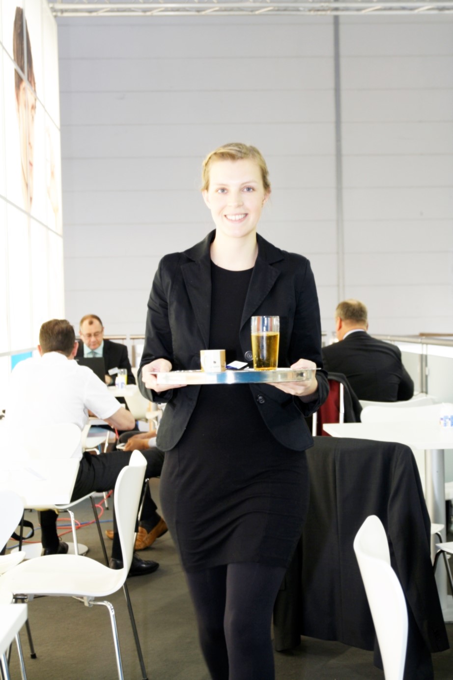Basics at the trade fair-booth: customer welcome- catering service ...