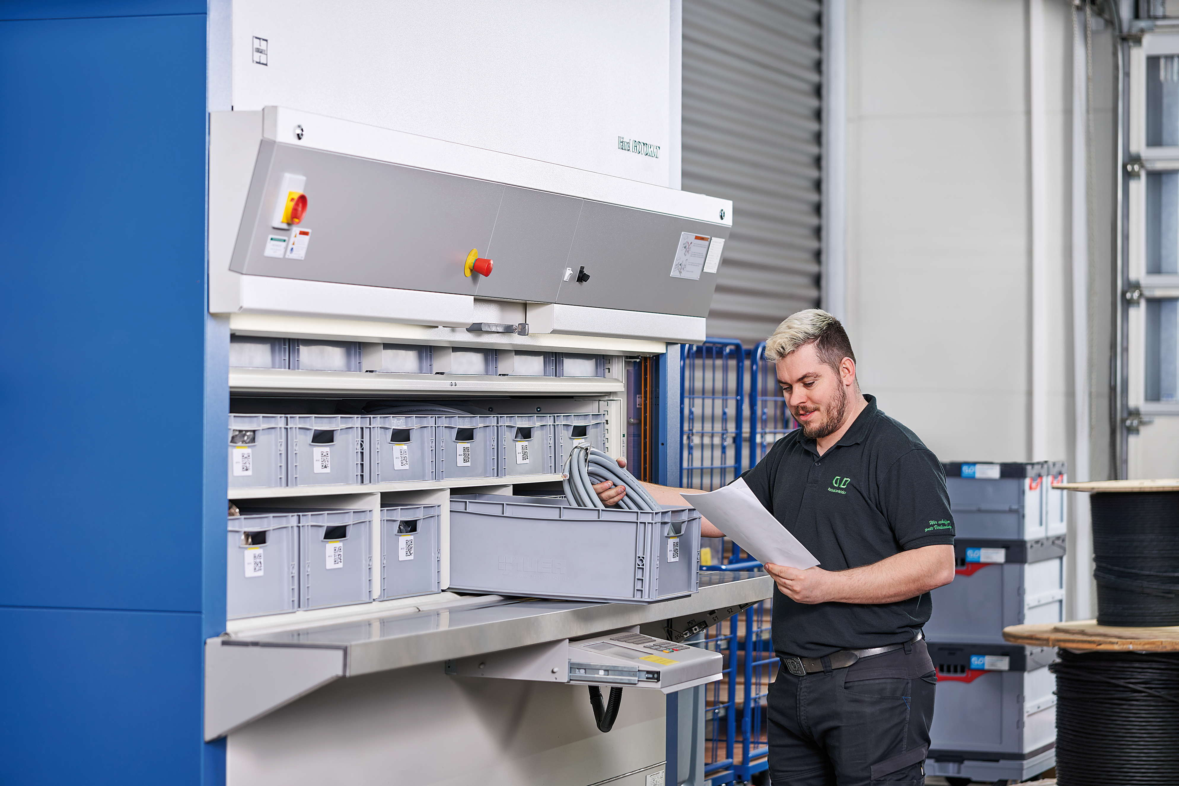 Für DD Kabelkonfektion Dropulic bieten zehn Hänel Lagerlifte die ...