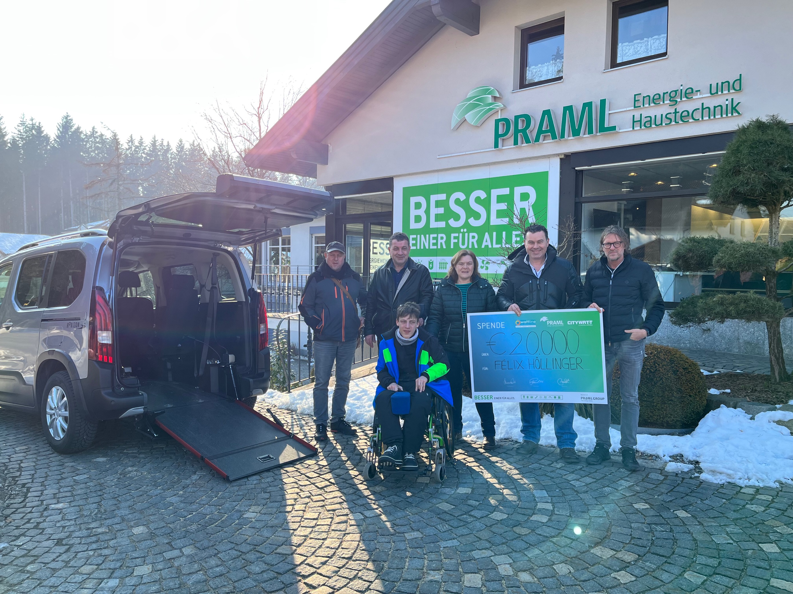 Praml Group spendet 20.000 Euro für behindertengerechtes Auto für Felix ...