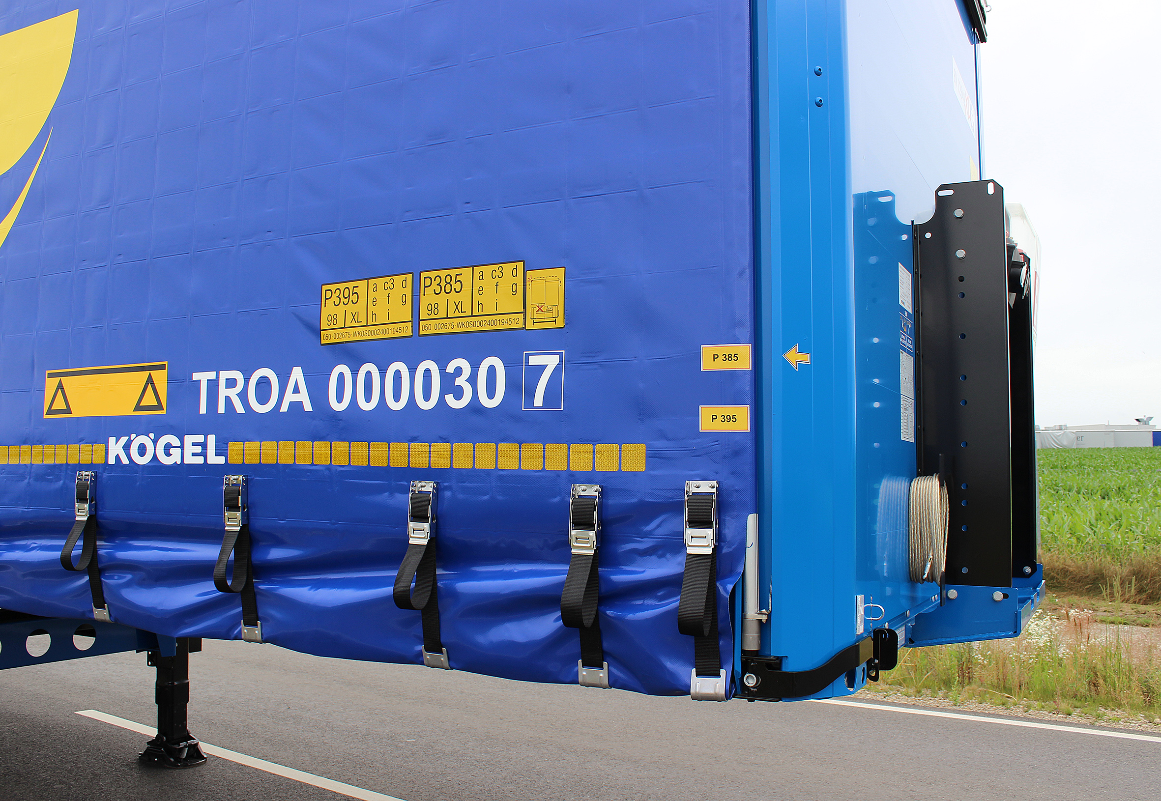 Transmec Group setzt auf Kögel Cargo Rail mit FlexiUse-Aufbau und ...