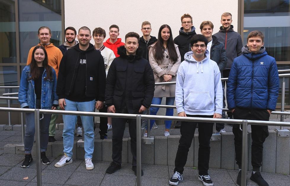 Gemeinsame Auftaktveranstaltung für 16 neue Auszubildende in der CONET-Gruppe, CONET ...