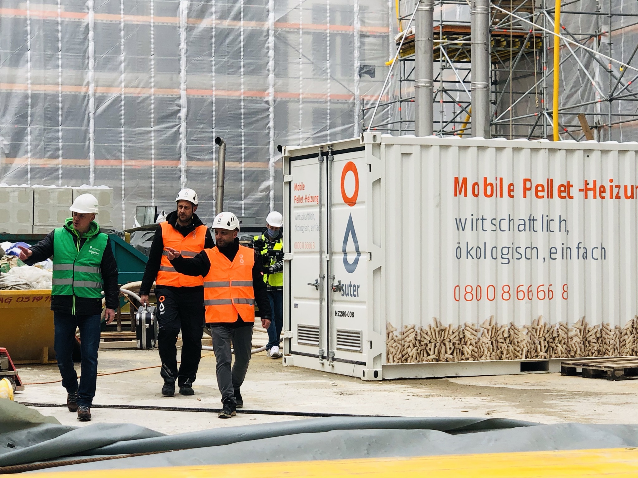 Suter digitalisiert Heizungsflotte mit Schneider Electric, Schneider ...