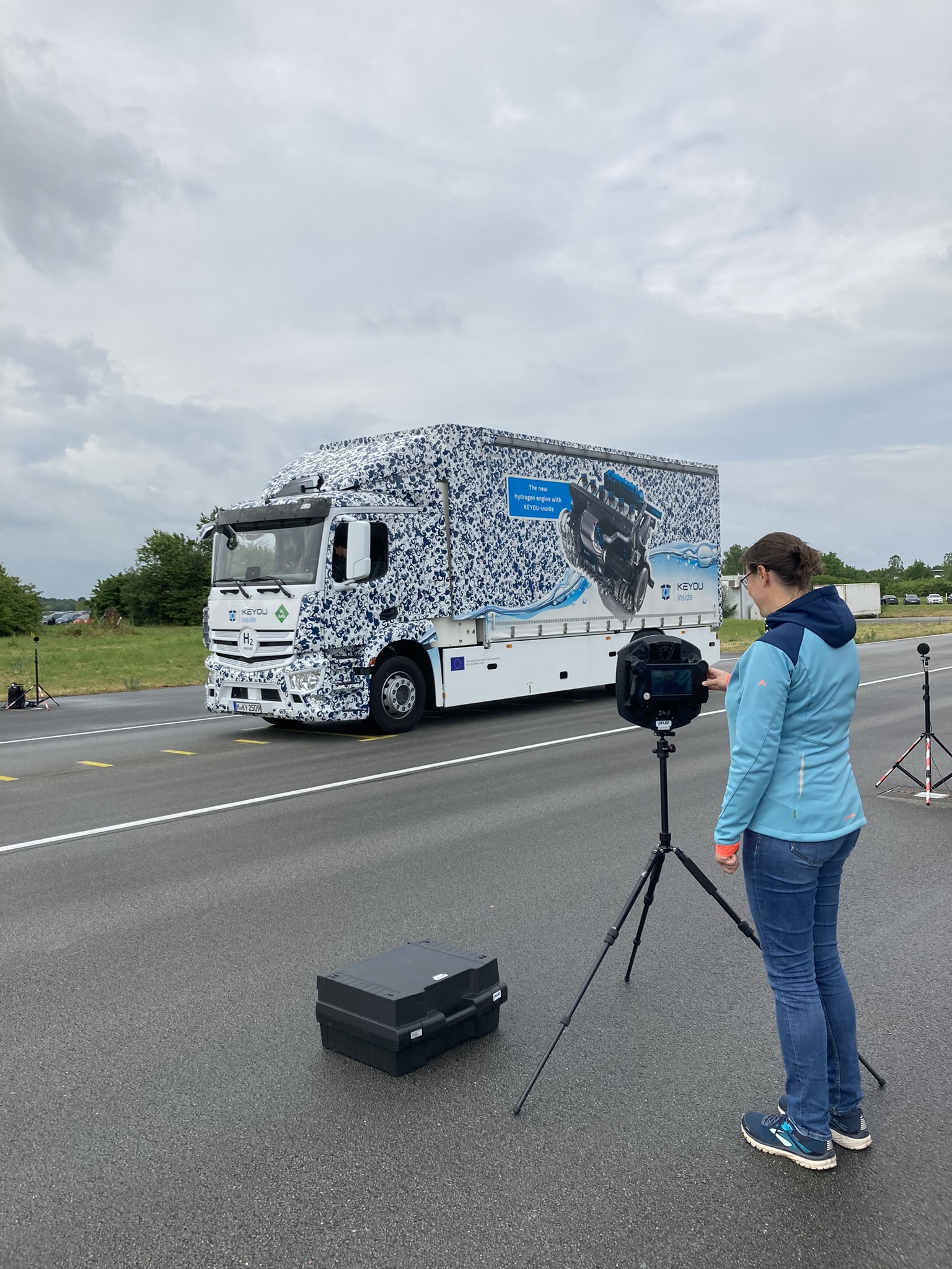 KEYOU-Trucks mit Wasserstoffmotor nur halb so laut wie ihre Diesel ...