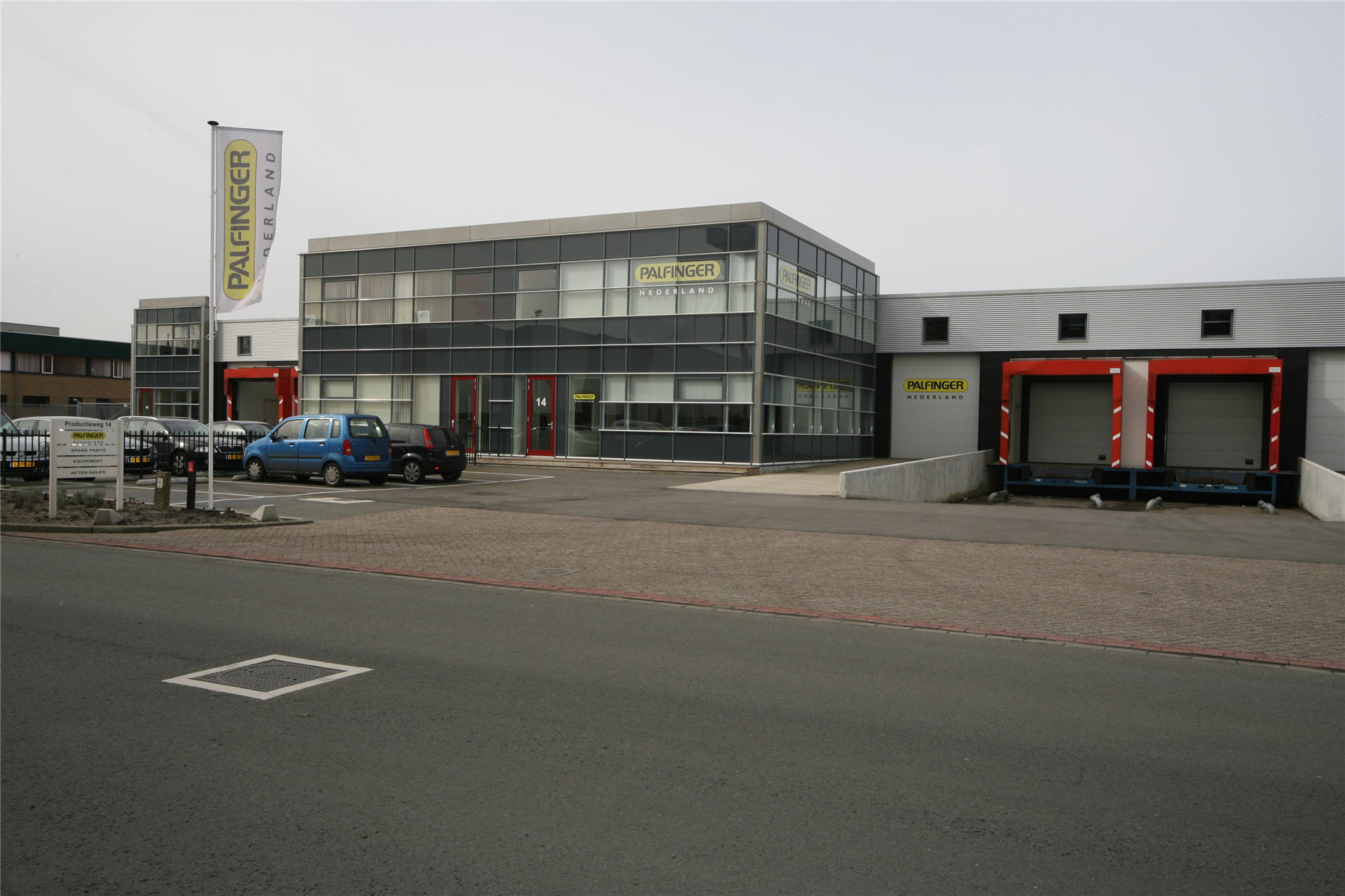 Palfinger Nederland auf Expansionskurs, PALFINGER AG, Story - PresseBox