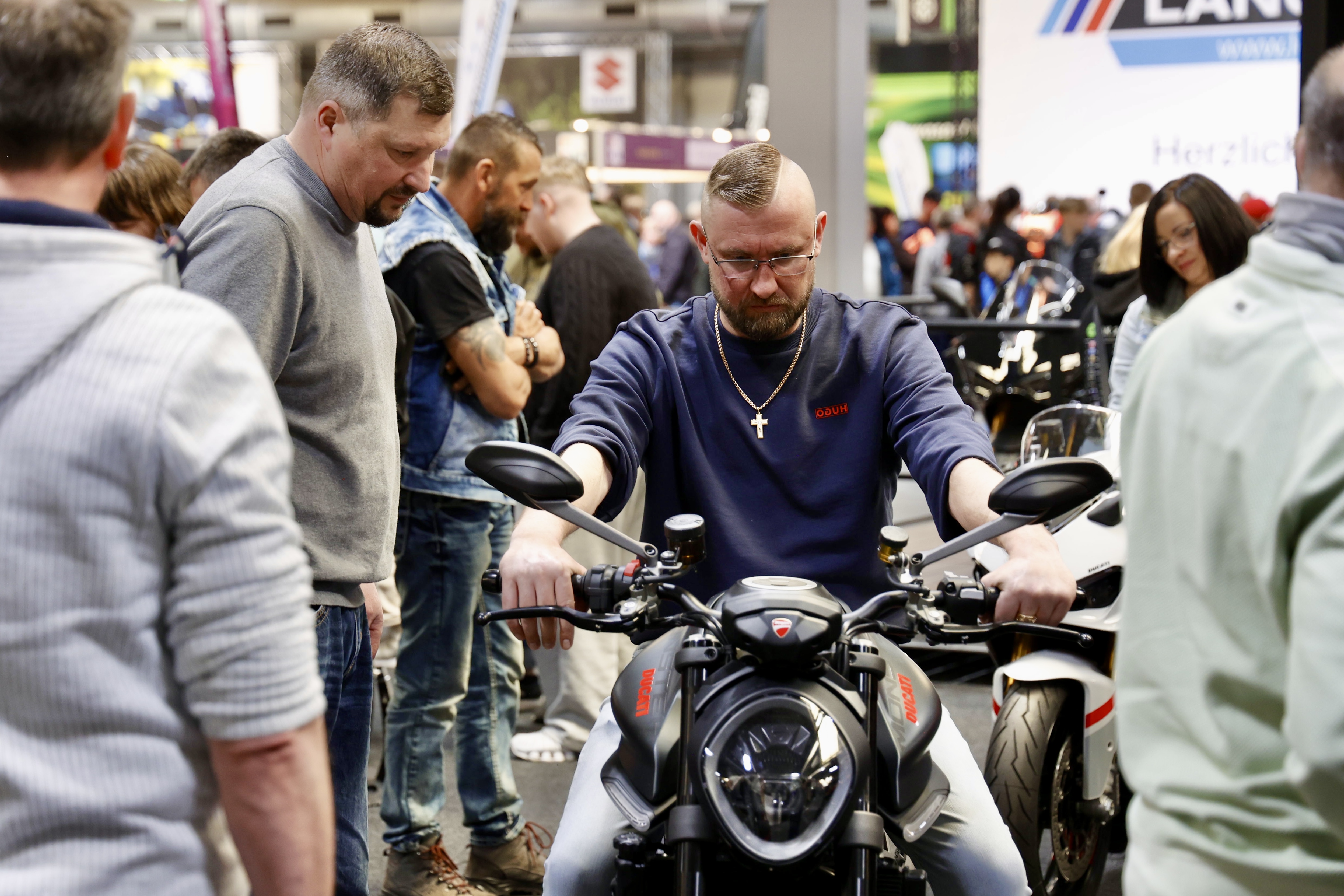 Motorradmesse Erfurt feiert 25 Jahre Vollgas und begeisterte tausende ...