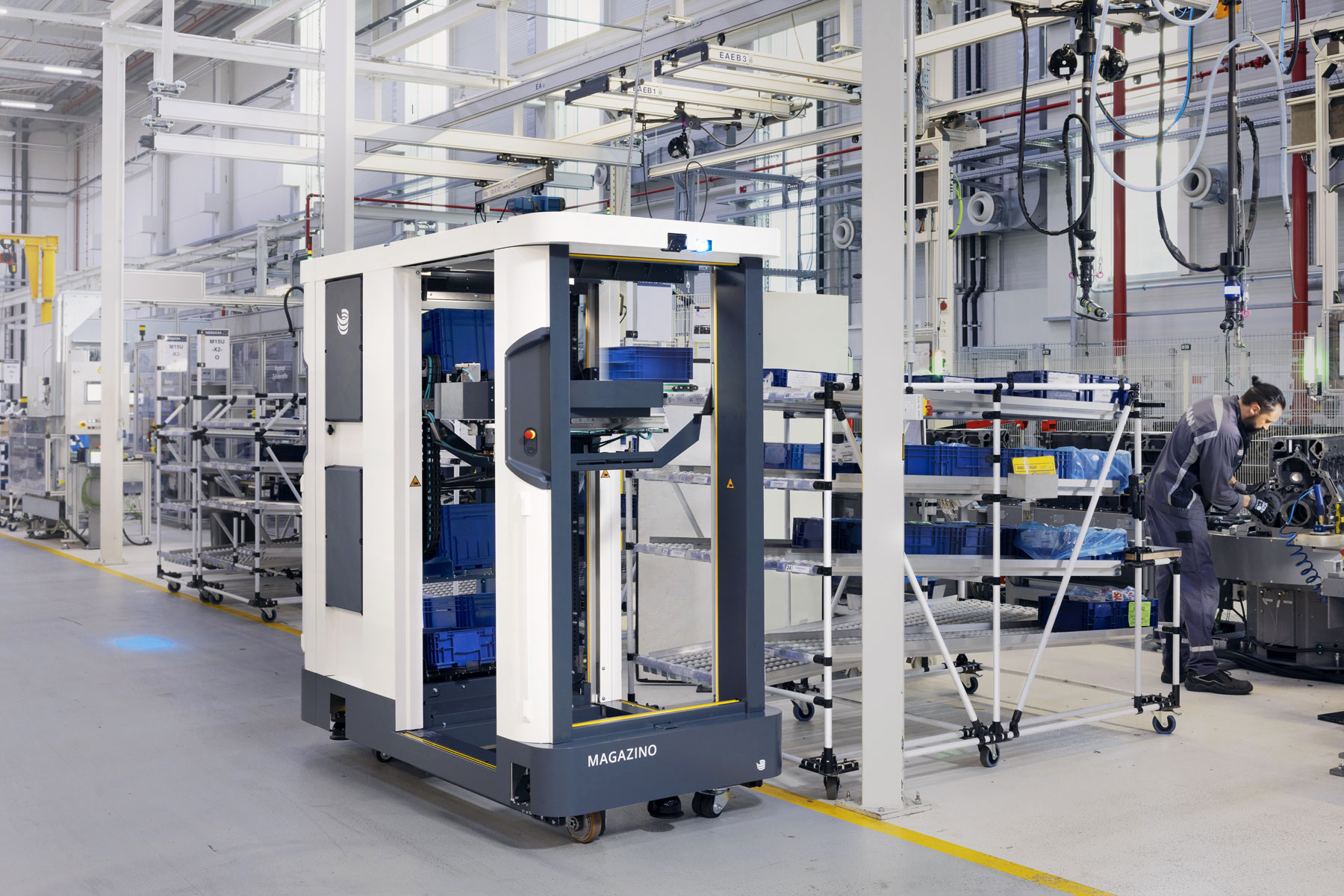 MAN startet Pilotprojekt mit Magazino Roboter, Magazino - a Jungheinrich company, Story - PresseBox