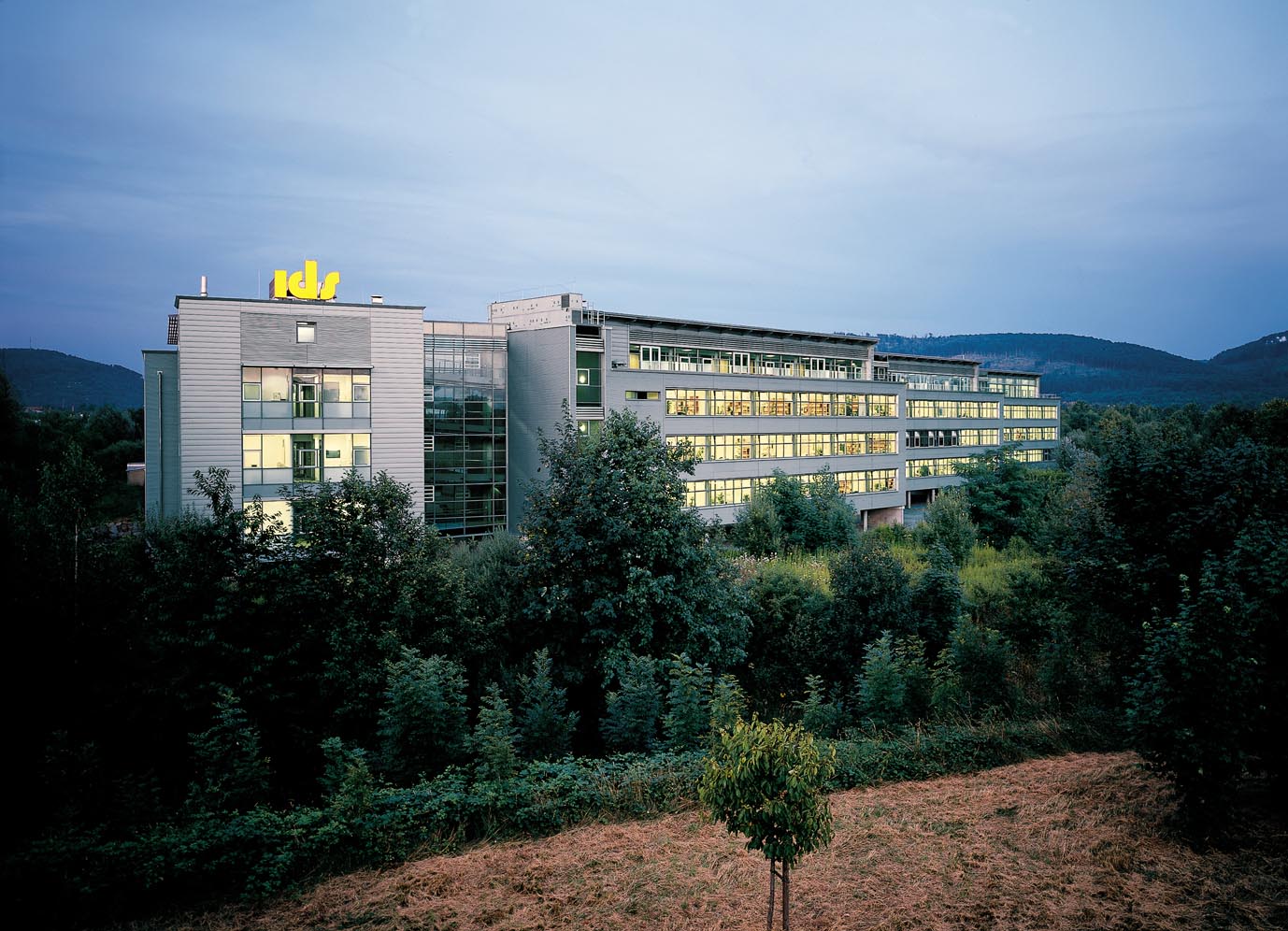40 Jahre IDS GmbH: Innovativ und beständig für die Energiebranche ...