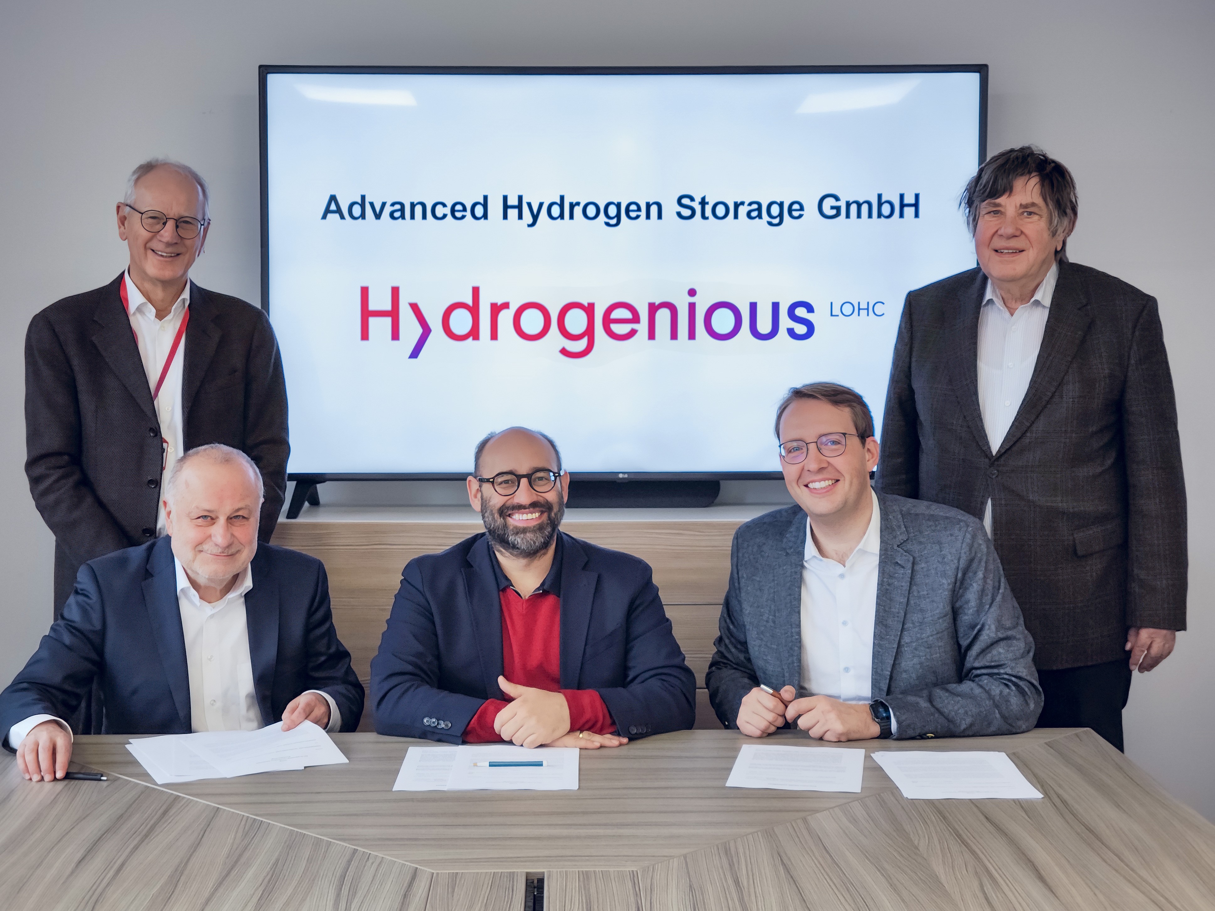 Zukunftsweisende Kooperation für die Energiewende, ostermeier H2ydrogen Solutions GmbH, Story ...