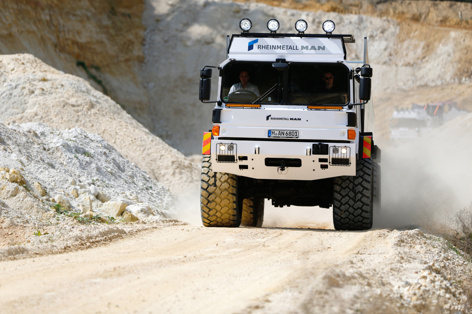 Off-road team seeks to set new world record in Chile, Rheinmetall AG ...