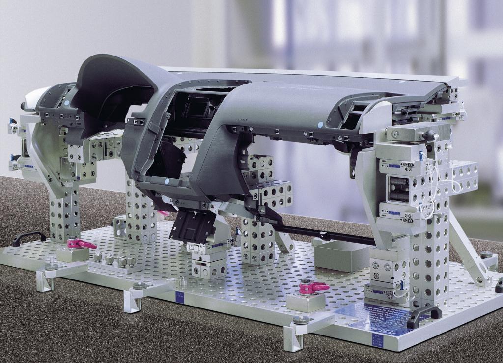 Modular fixturing for checking passenger car interior parts, Witte ...