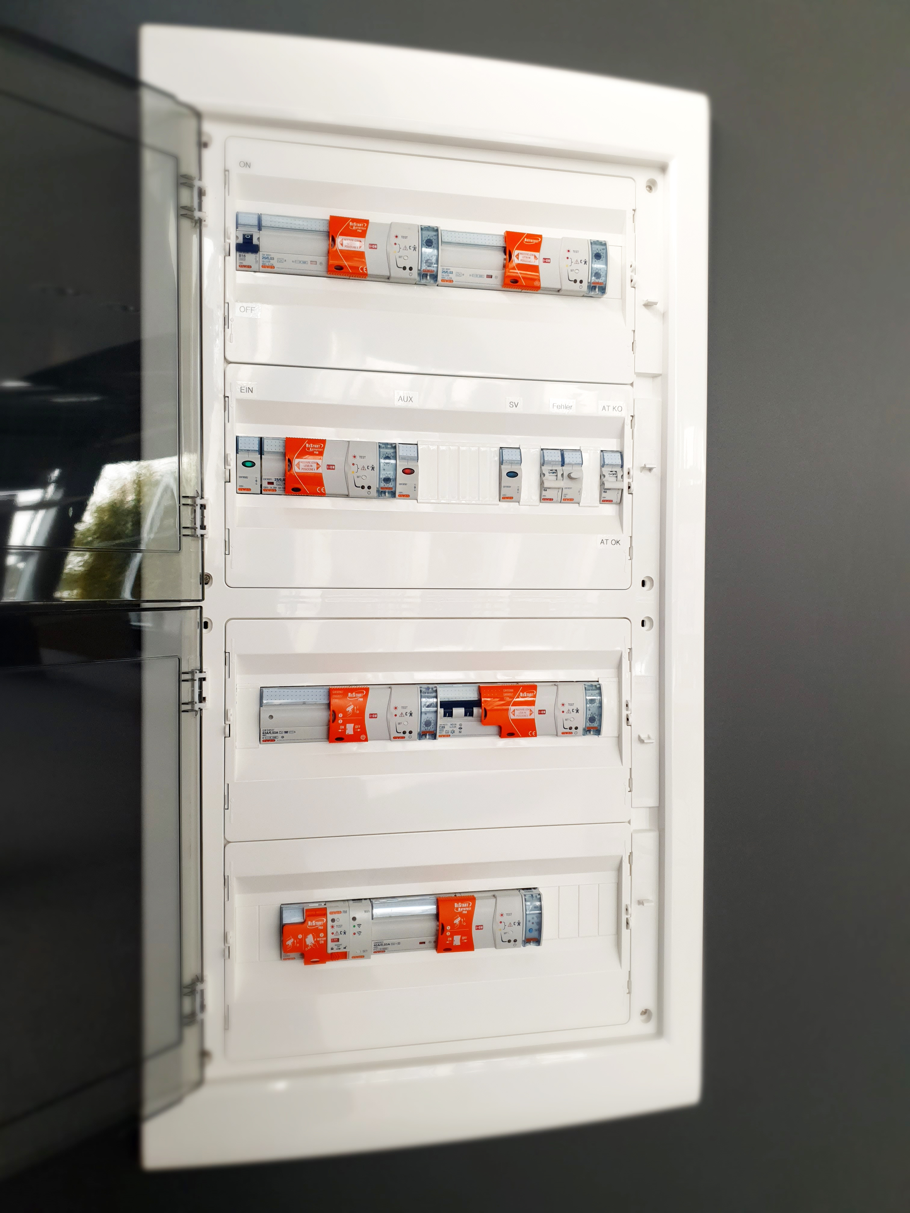 GEWISS mit Komplettlösungen auf der eltefa in Stuttgart, GEWISS DEUTSCHLAND GmbH, Story - PresseBox