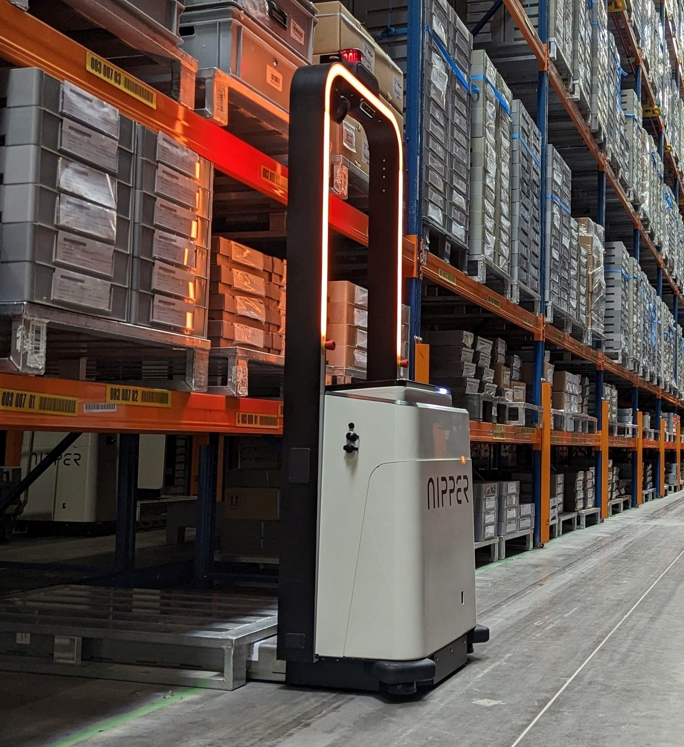 Discover the Nipper RISE – The Future of Production Logistics, Nipper B ...